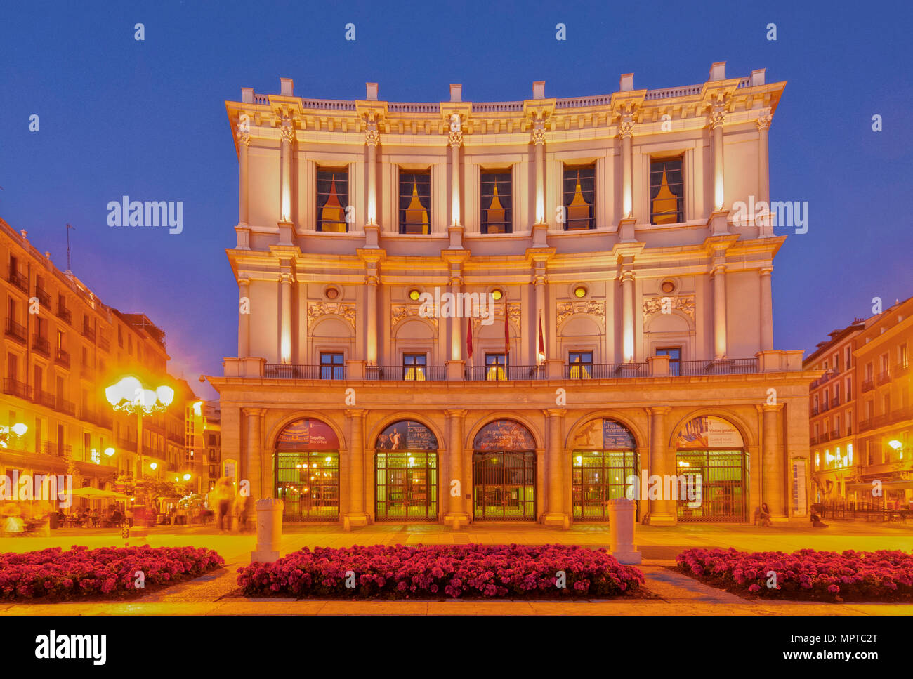 Opéra royal de madrid hi-res stock photography and images - Alamy