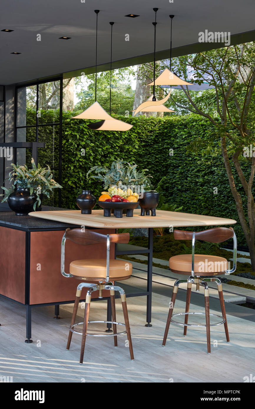 Eco city hi-res stock photography and images - Alamy