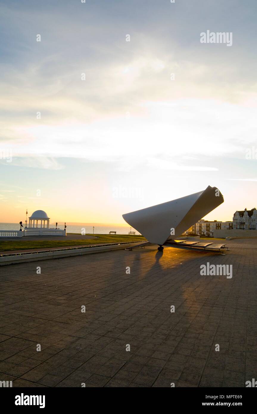 Bandstand and seafront shelter in front of the De La Warr Pavilion ...