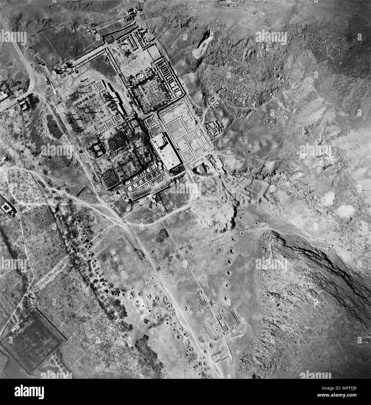 Persepolis aerial hi-res stock photography and images - Alamy