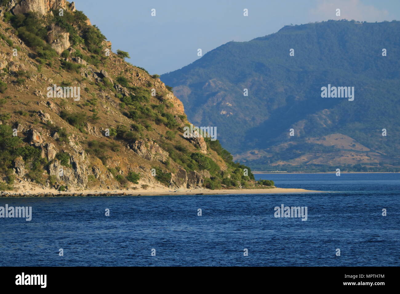 Lesser sunda chain of island hi-res stock photography and images - Alamy