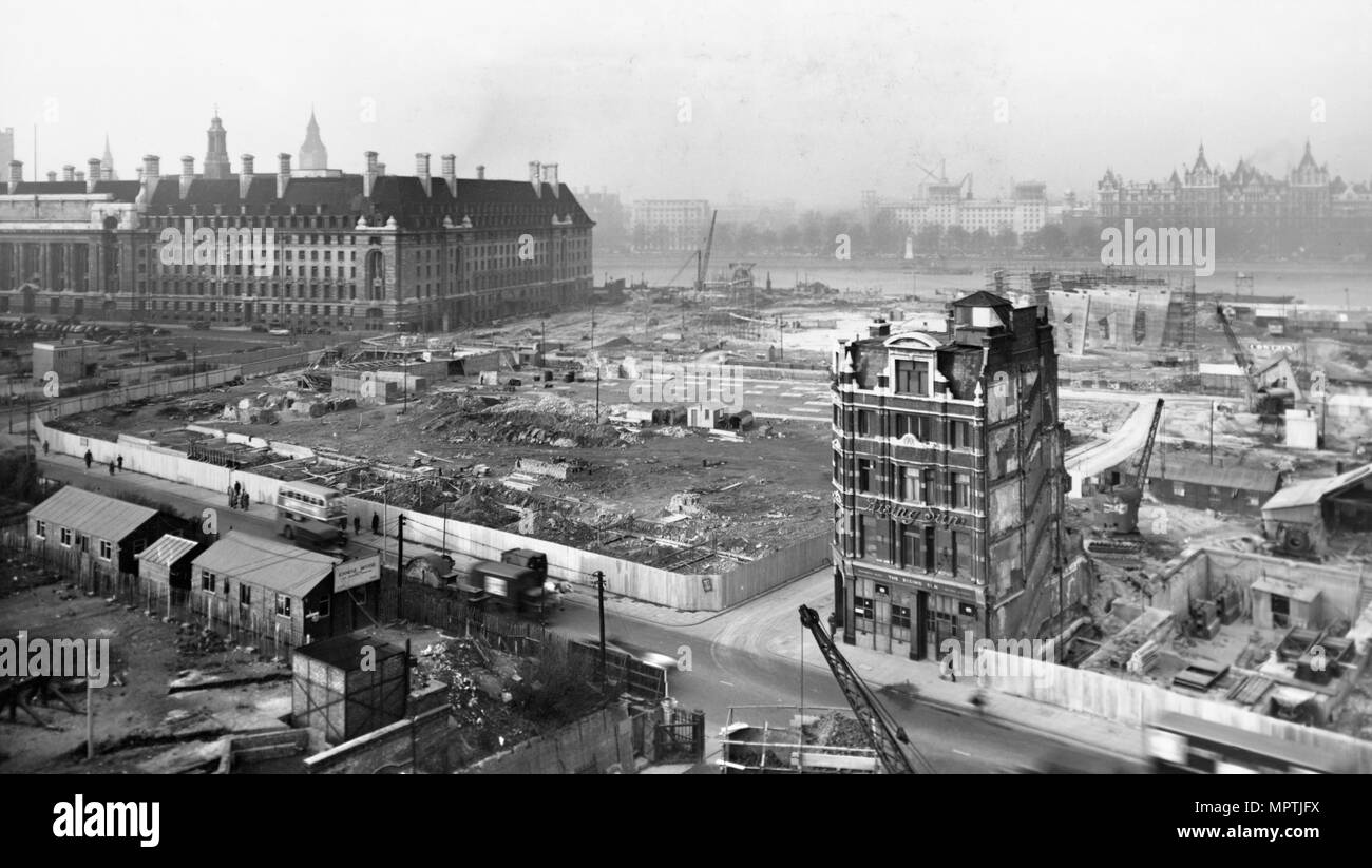 1950s Construction Site London Black and White Stock Photos & Images ...
