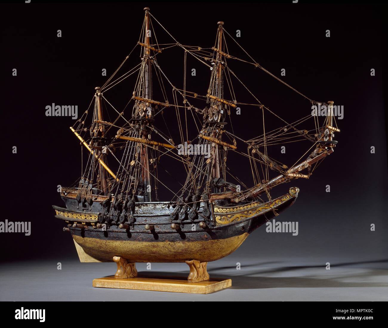 17th century sailing ship hi-res stock photography and images - Alamy