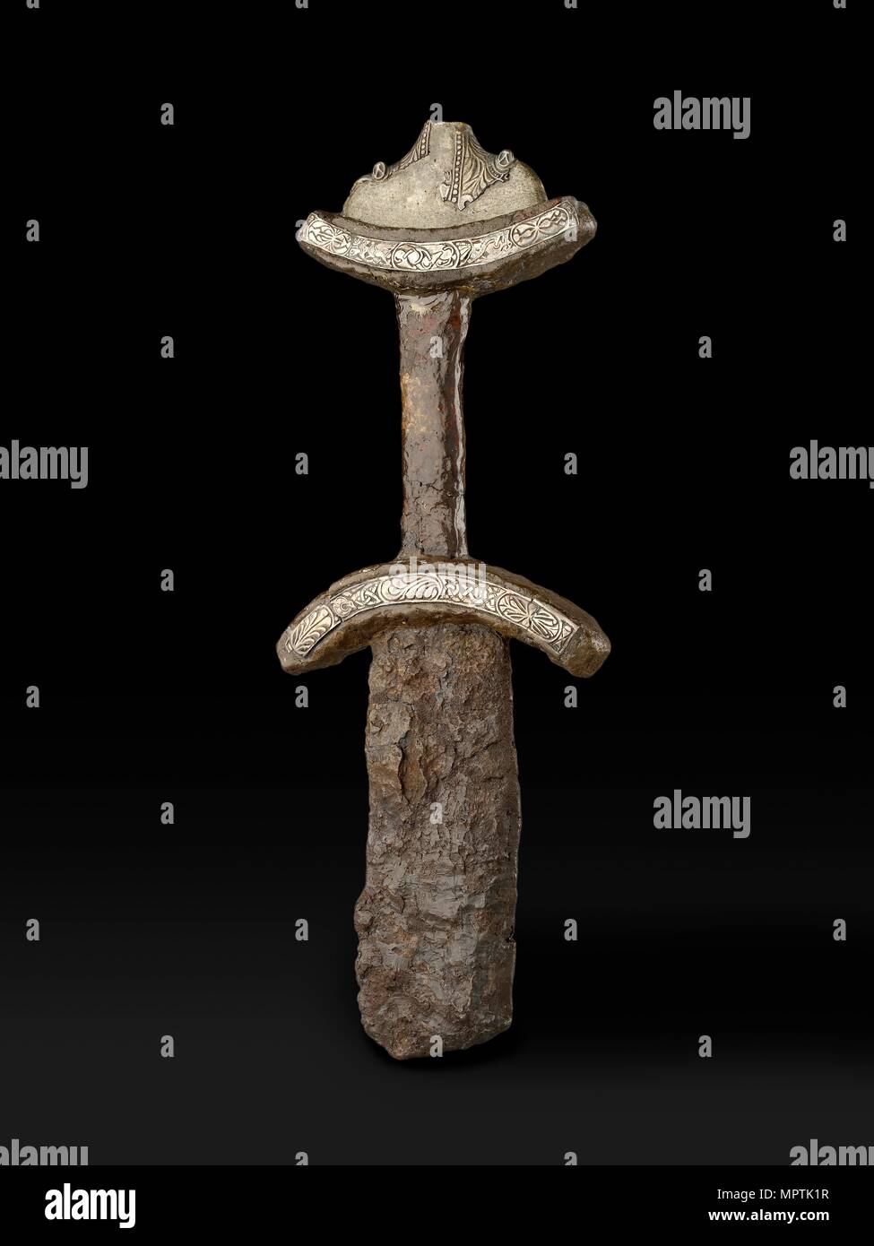 Sword fragment and hilt (The Abingdon Sword), Late Anglo-Saxon Period ...