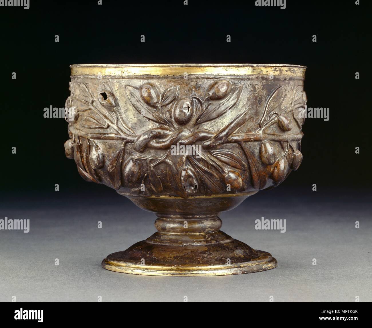 Gold lining hi-res stock photography and images - Alamy