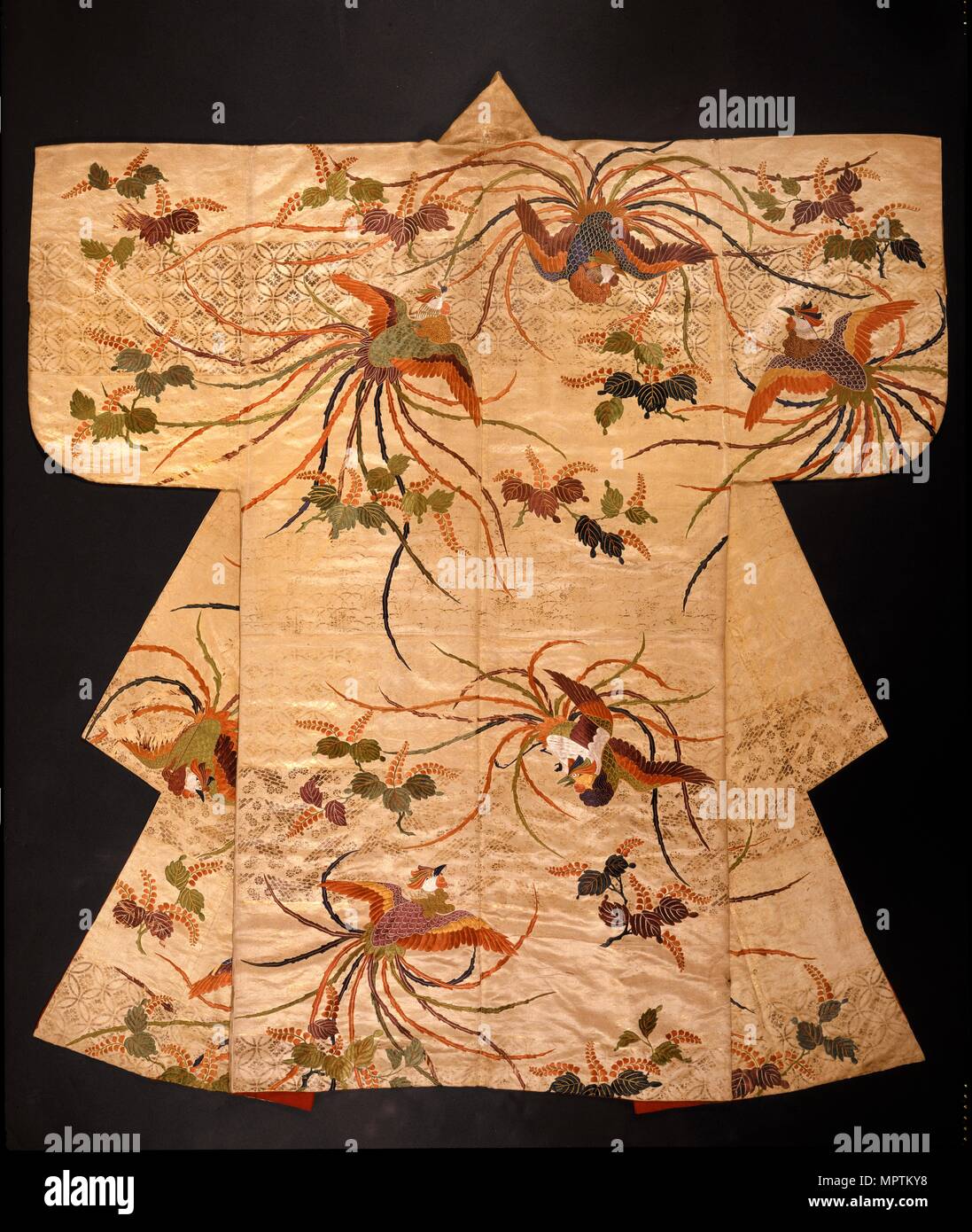 Nuihaku No robe with phoenixes and branches, 18th century. Artist ...