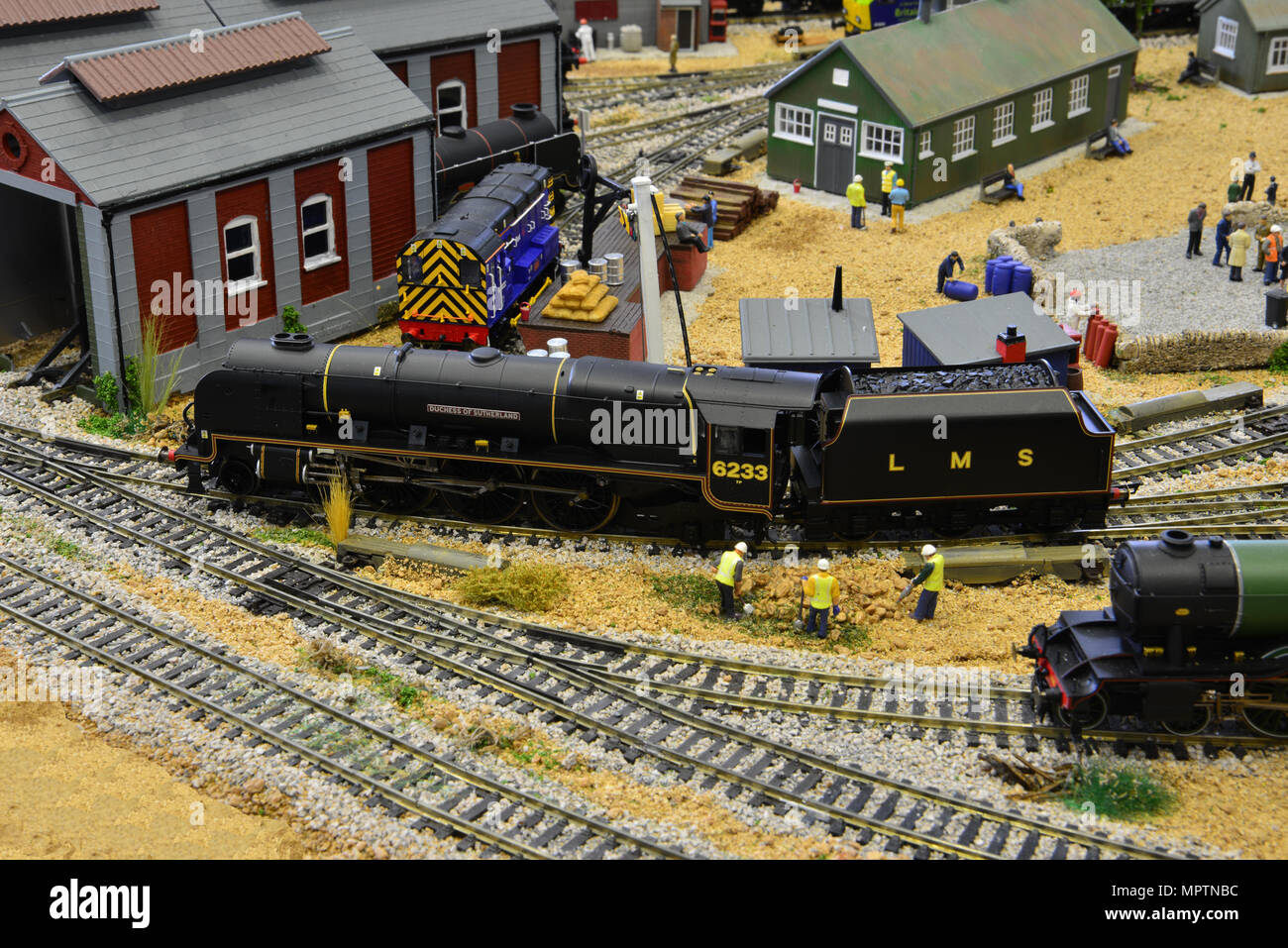 Coronation steam train model hi-res stock photography and images - Alamy
