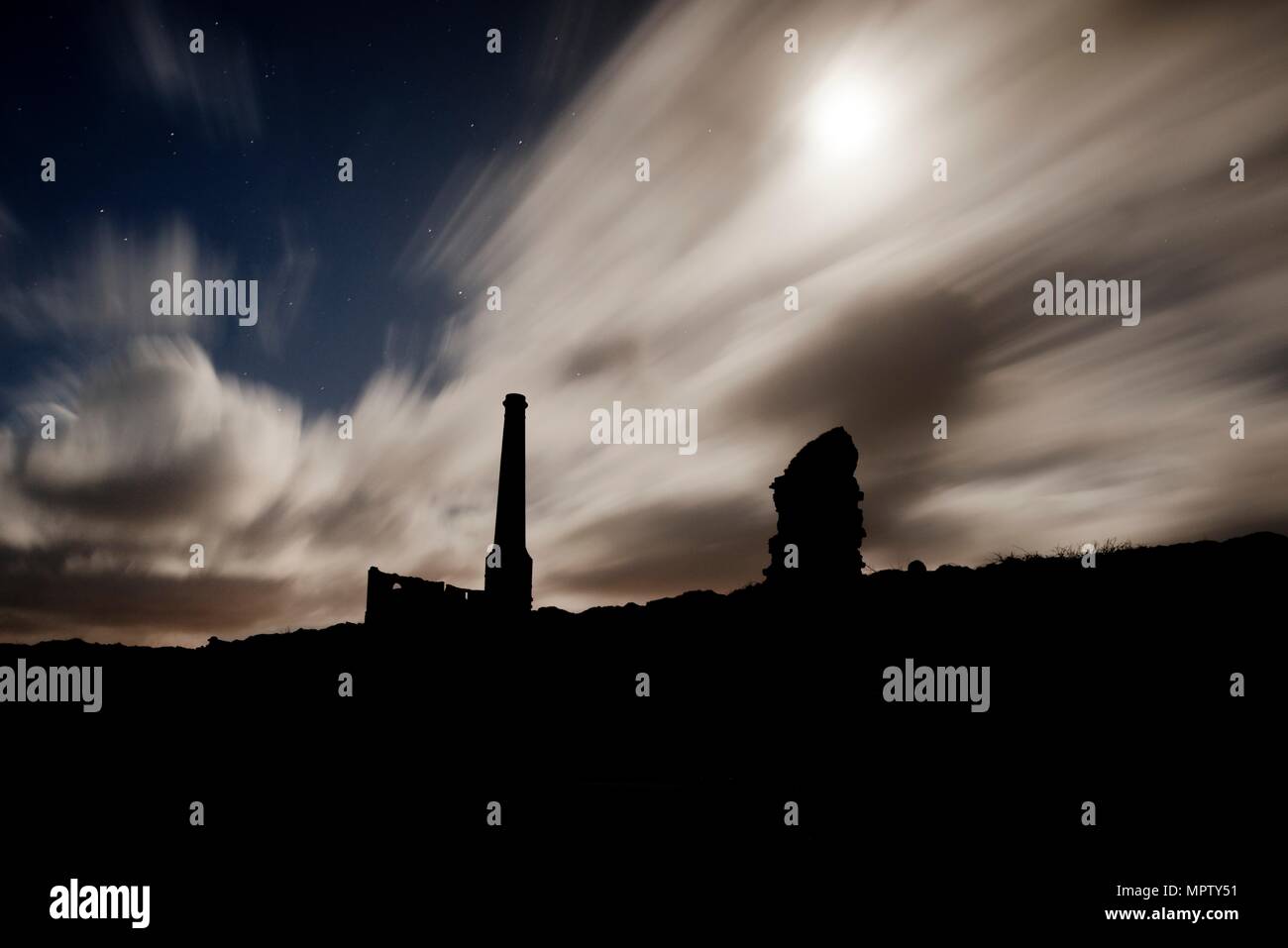 Levant cloud hi-res stock photography and images - Alamy