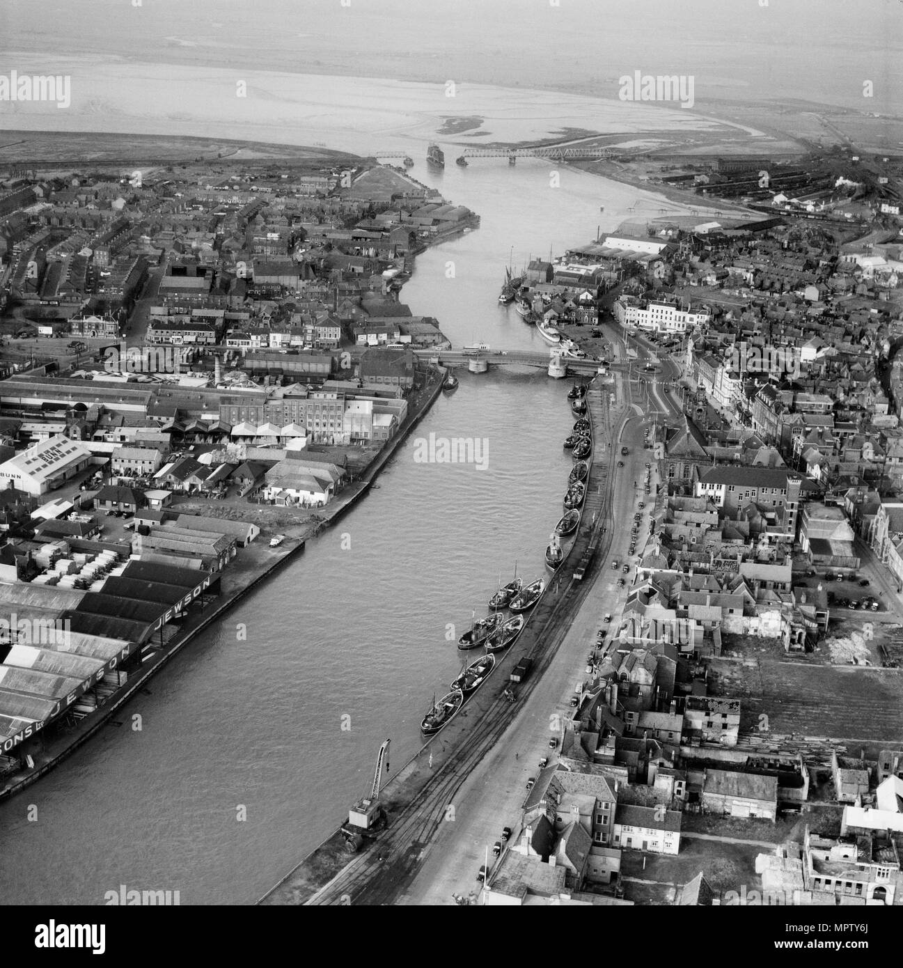 River Yare at Haven Bridge and the Breydon Viaduct, Great Yarmouth ...