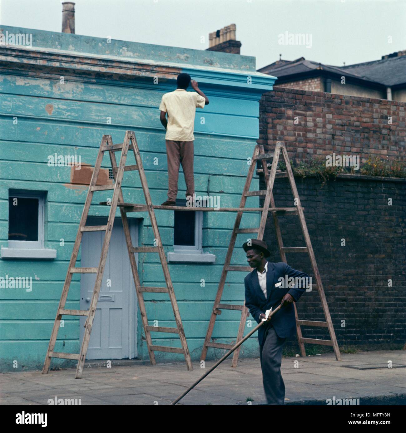 1960s working man hi-res stock photography and images - Alamy
