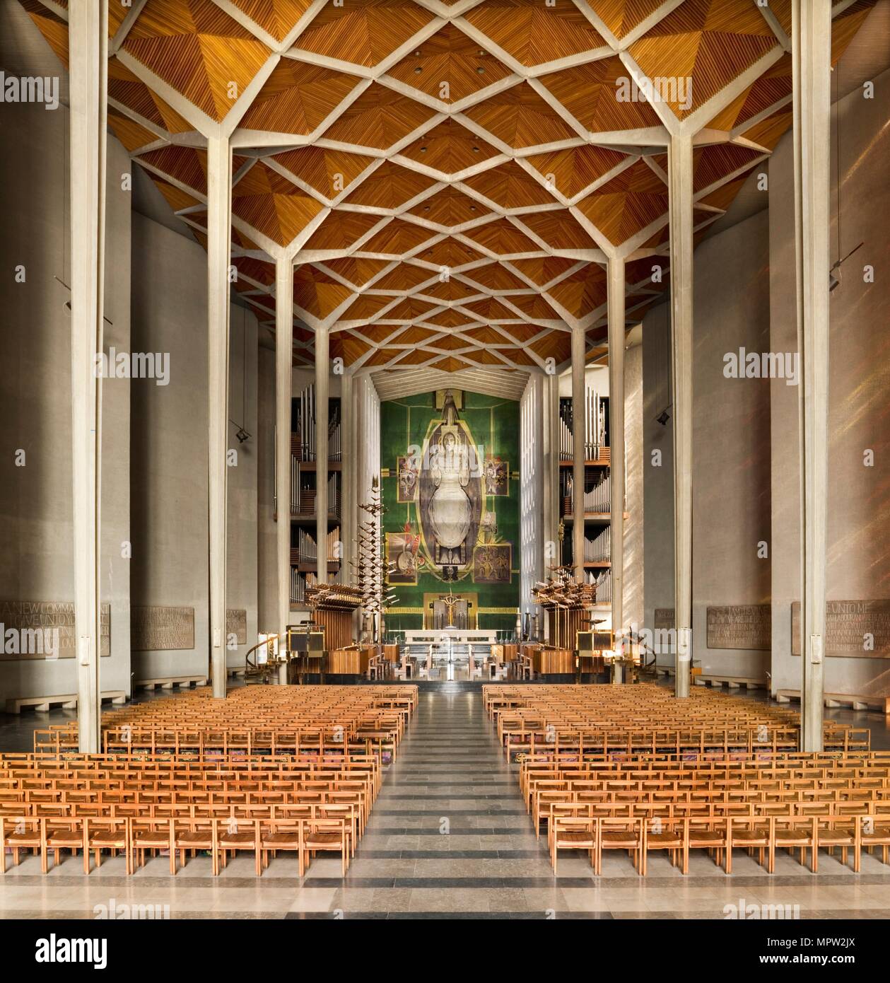 Interior coventry cathedral hi-res stock photography and images - Alamy