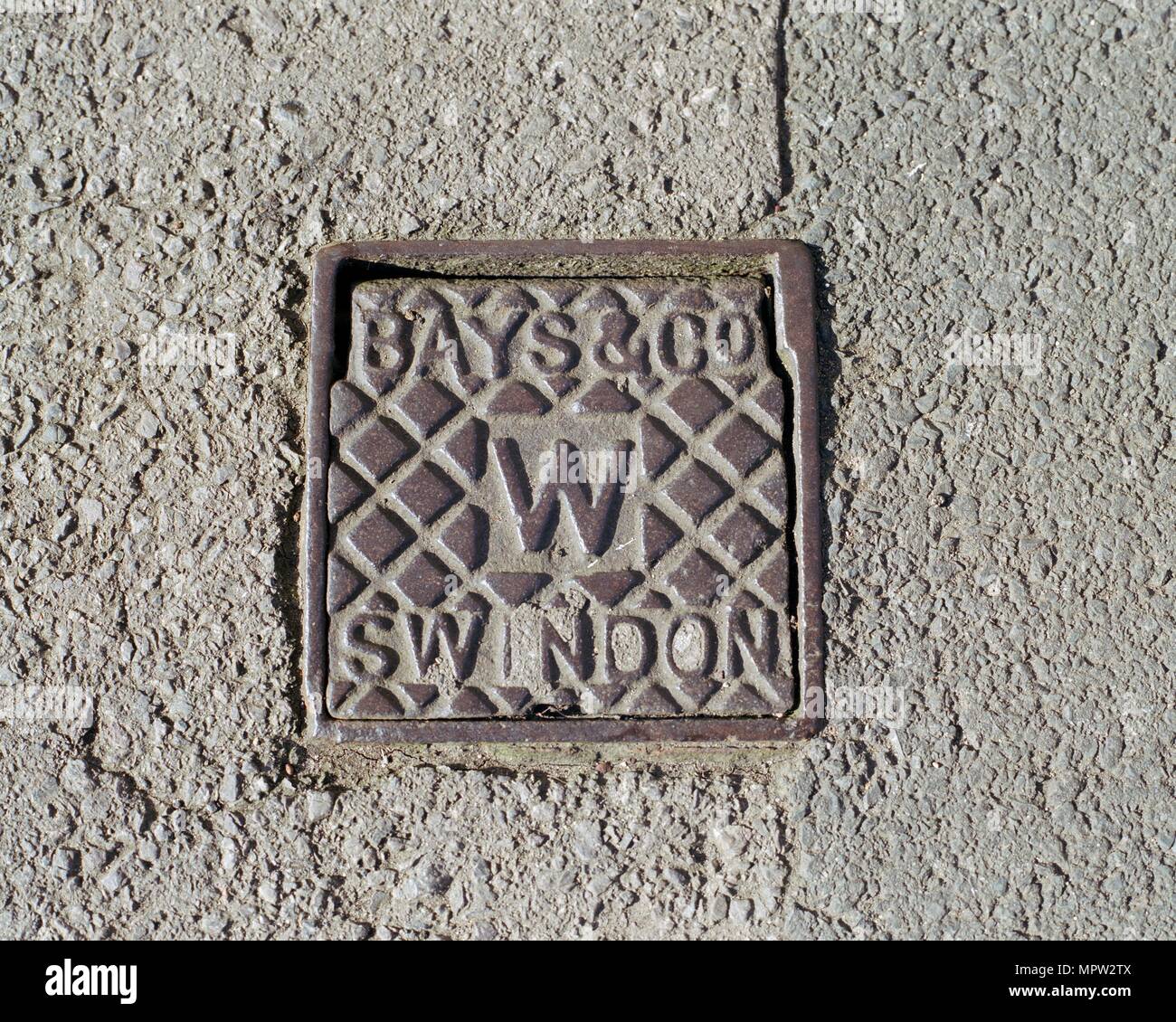 Water cover stop tap cover hi-res stock photography and images - Alamy