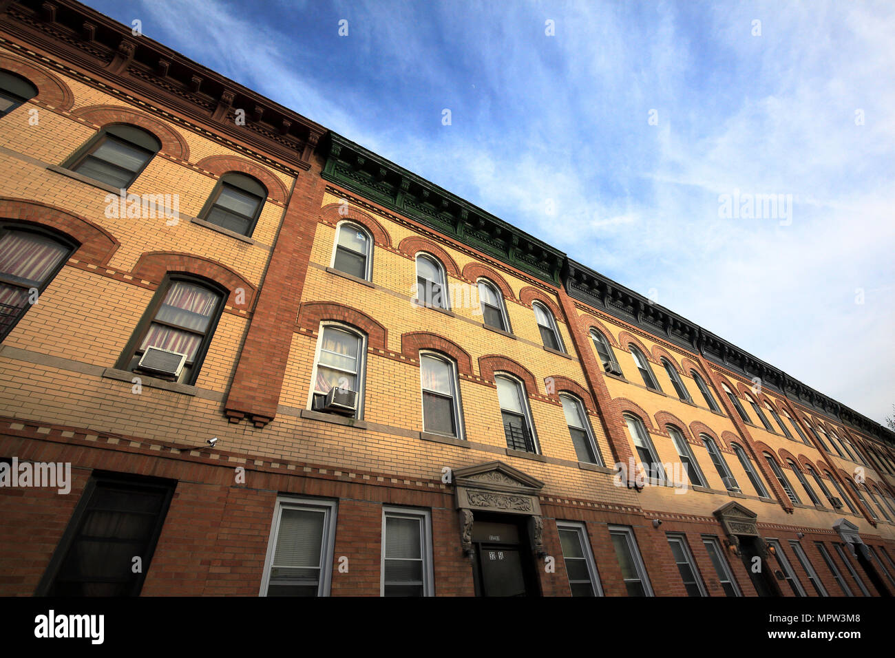 Queens New York Houses High Resolution Stock Photography and Images - Alamy