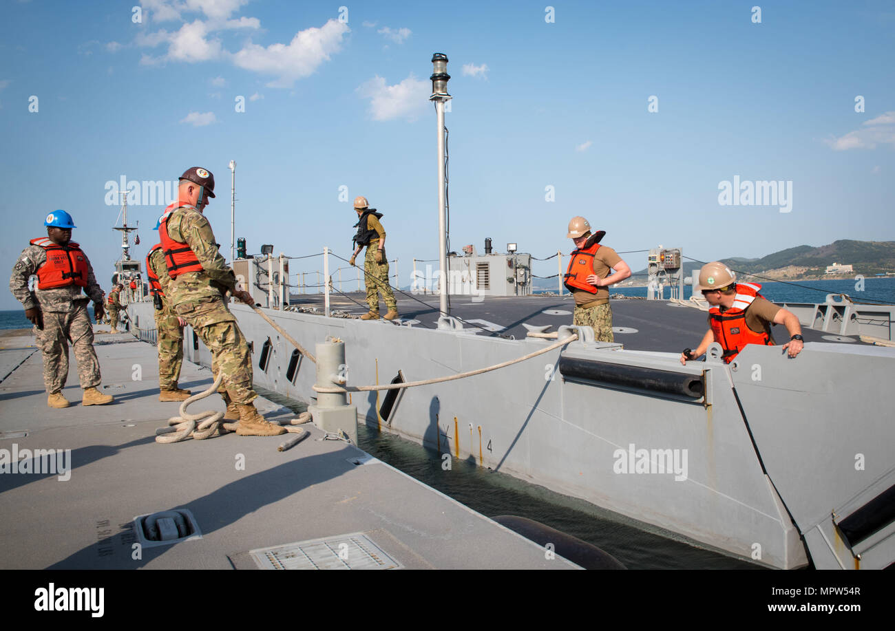 331st causeway hi-res stock photography and images - Alamy