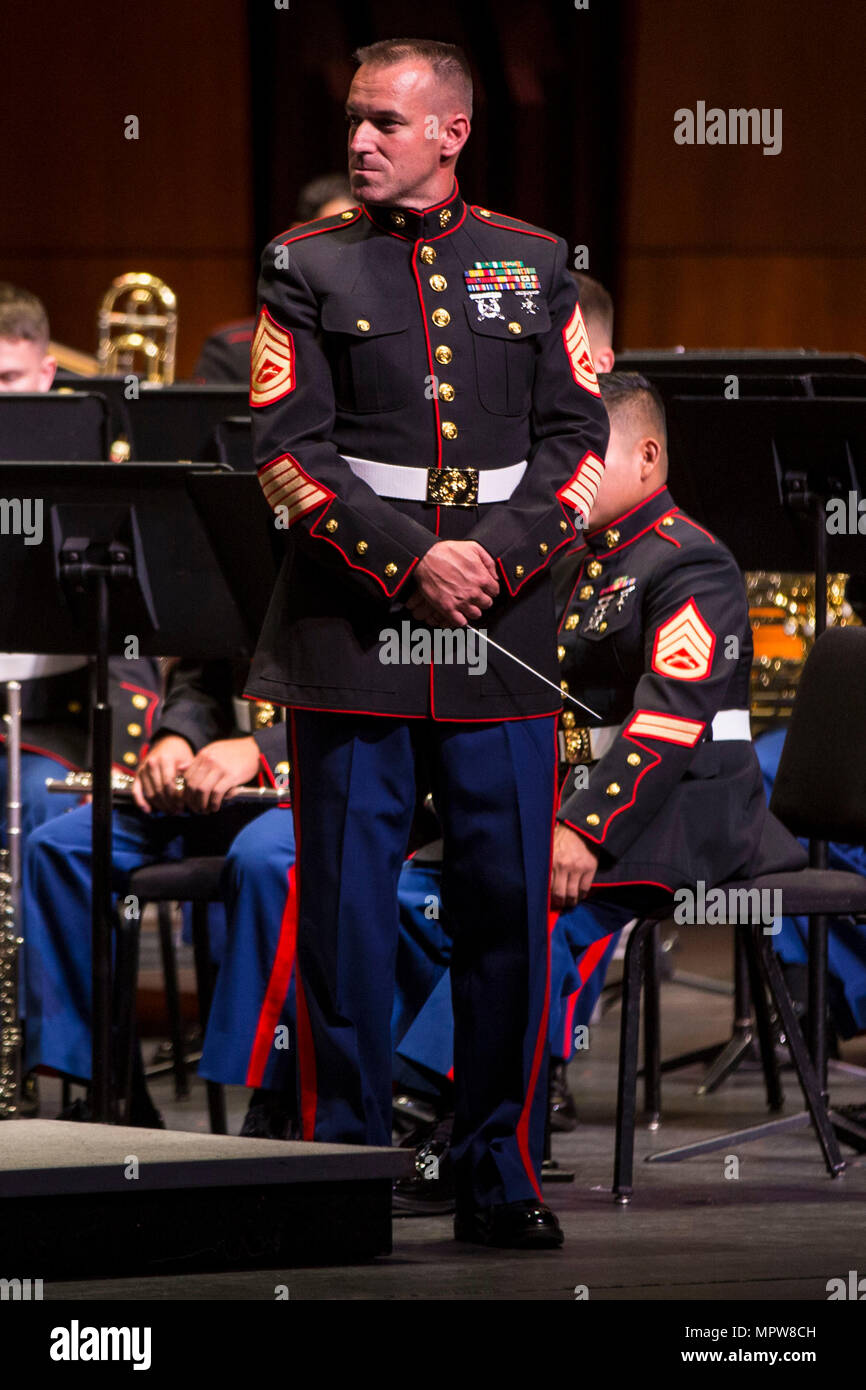 U.S.Marine Corps Gunnery Sgt. Gary Robison, a conductor with 1st Marine ...