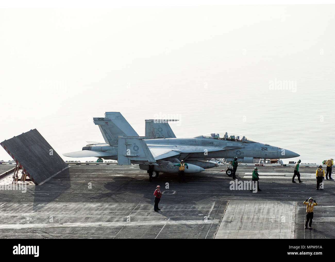 170411-N-JC445-059 ARABIAN GULF (April 11, 2017) A F/A-18F Super Hornet ...