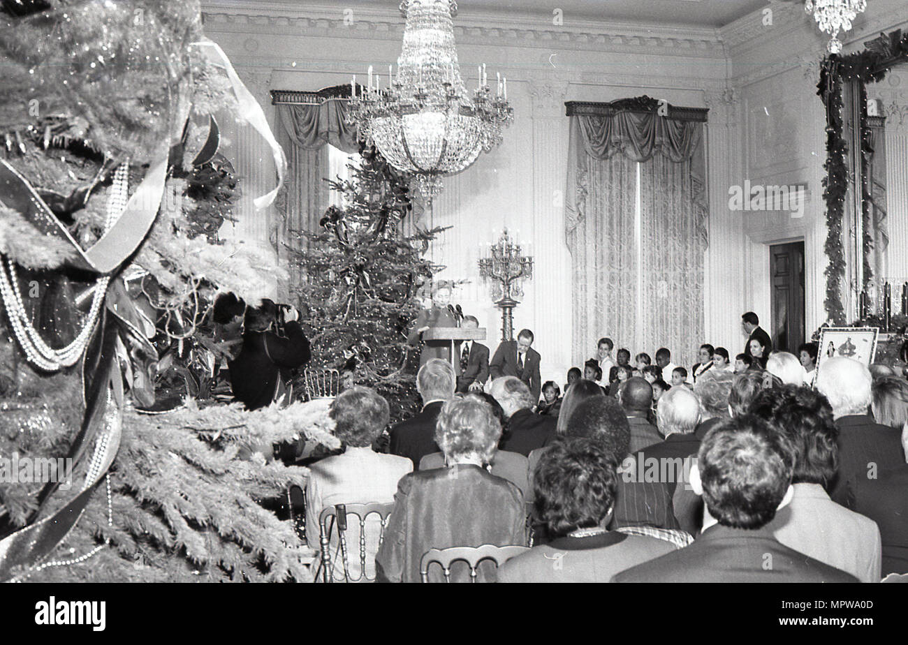 Admin. Atwood with President & Mrs. Clinton - First lady Hillary ...