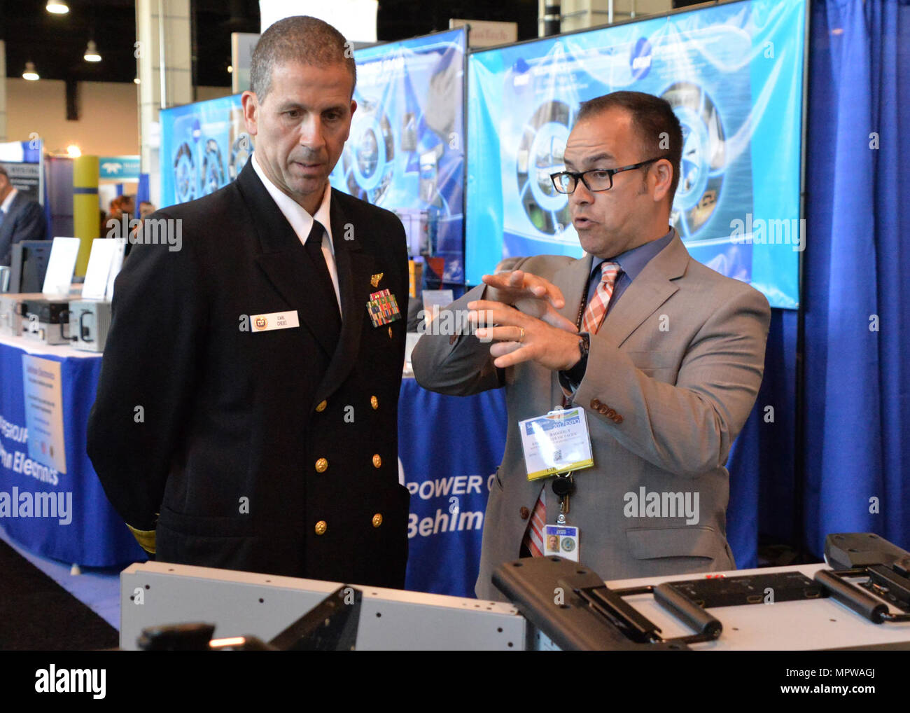 Sas program hi-res stock photography and images - Alamy