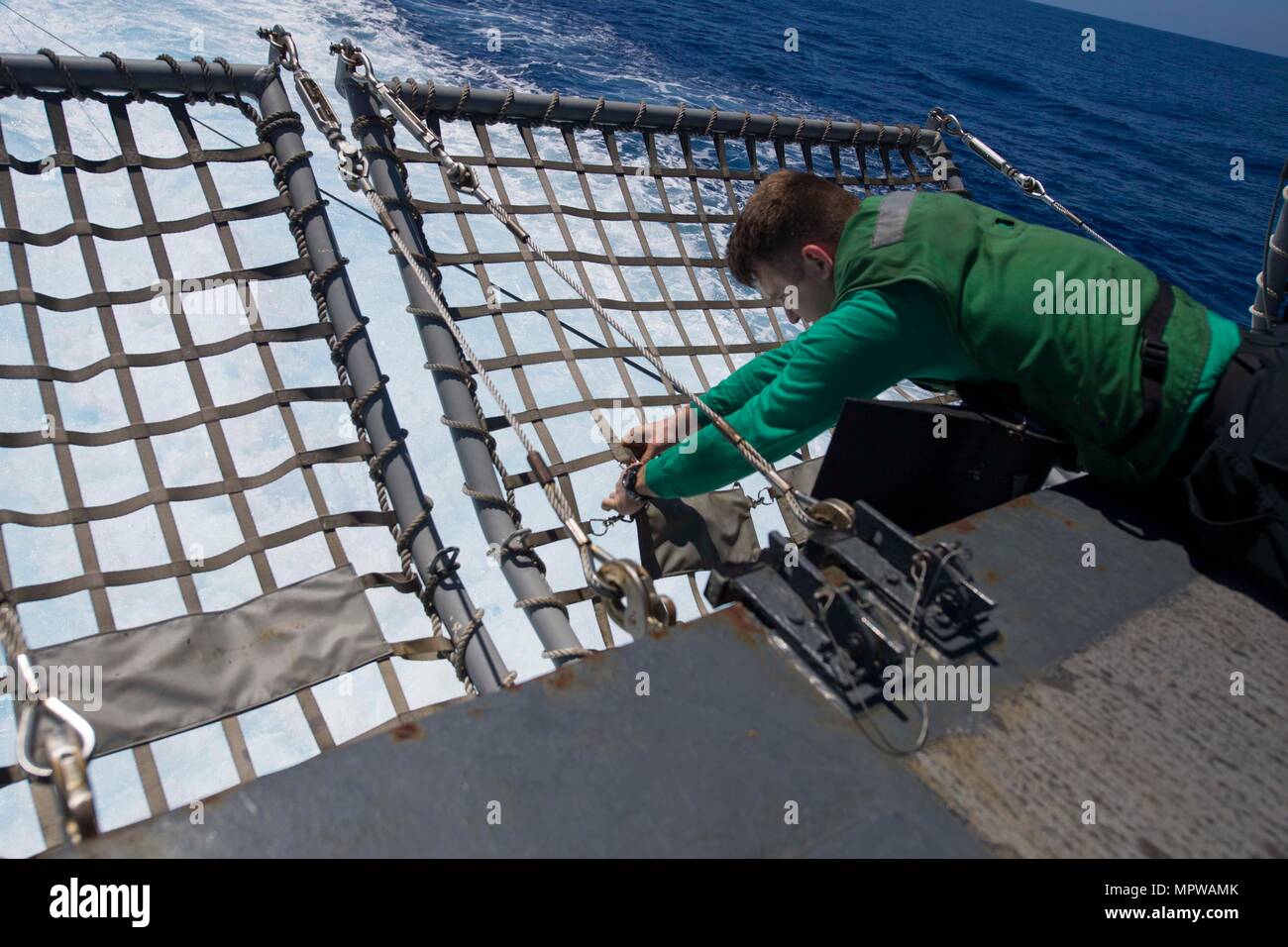 170417-N-BY095-0016 PACIFIC OCEAN (April 17, 2017) Aviation Electrician ...