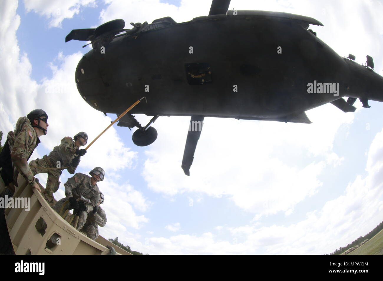 Soldiers from the DeGlopper Air Assault School, XVIII Airborne Corps ...