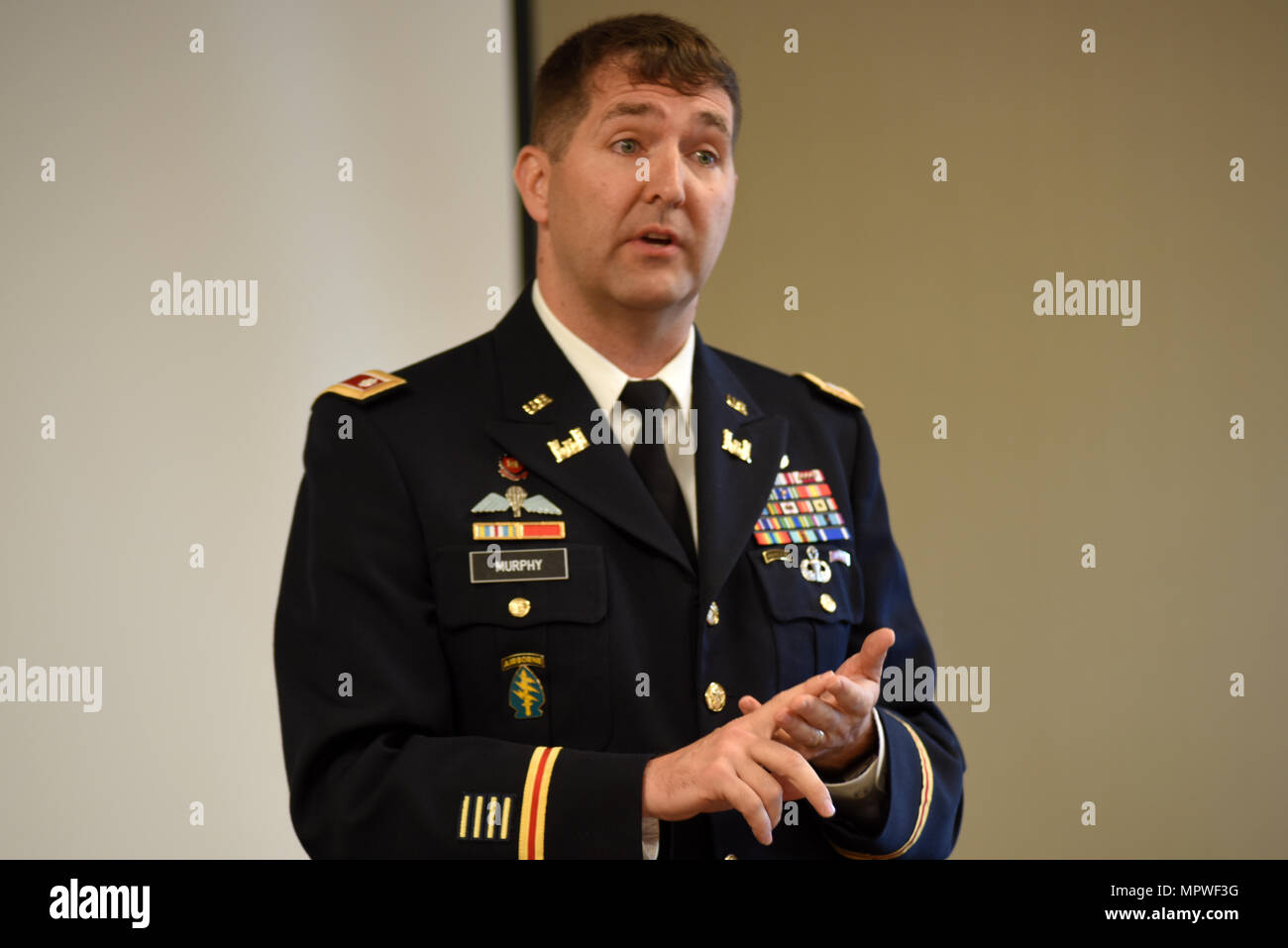 Lt. Col. Stephen Murphy, U.S. Army Corps of Engineers Nashville ...