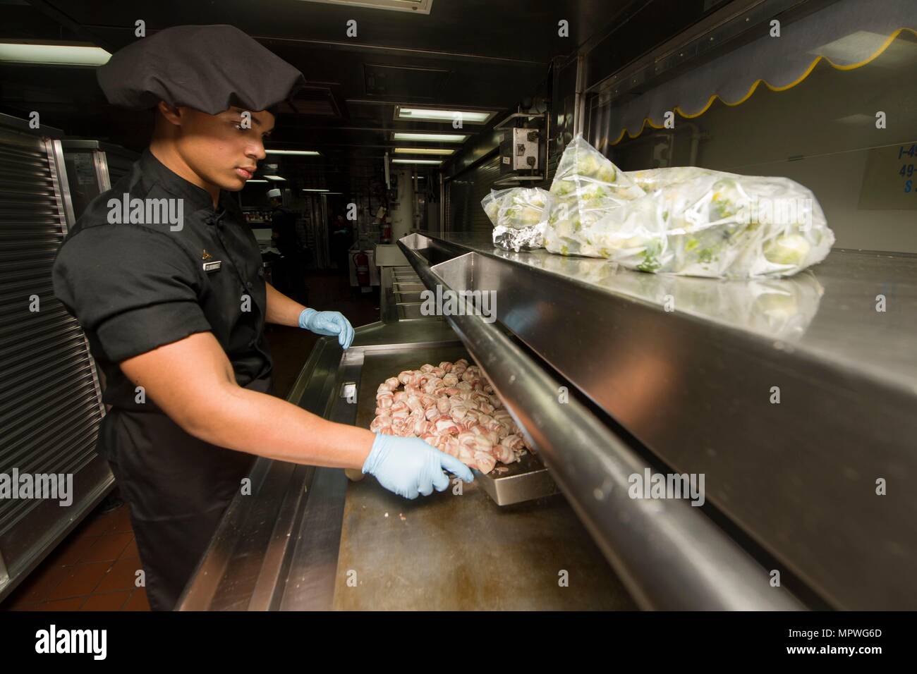 170420-N-KD168-028 5TH FLEET AREA OF OPERATIONS (April 20, 2017) Lance ...