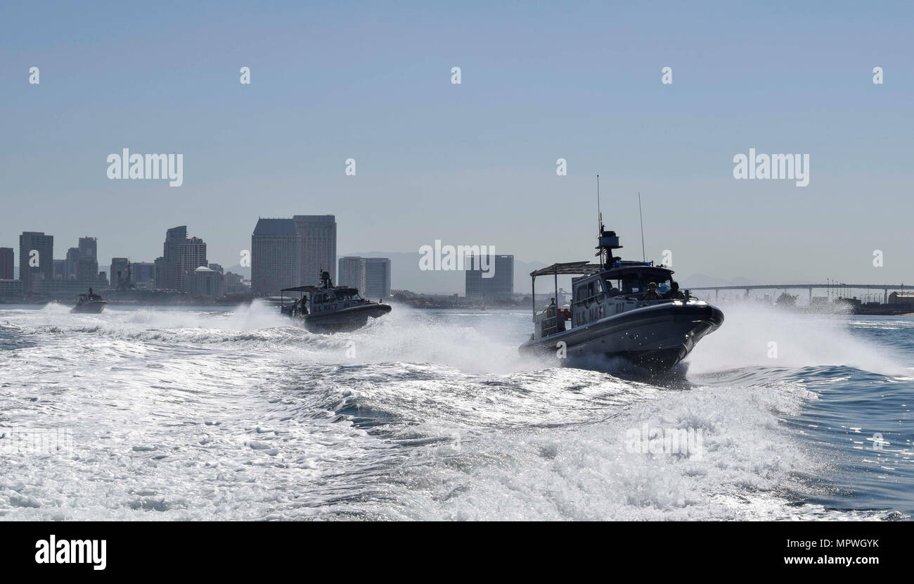 SAN DIEGO (March 24, 2017) Sailors assigned to Coastal Riverine ...