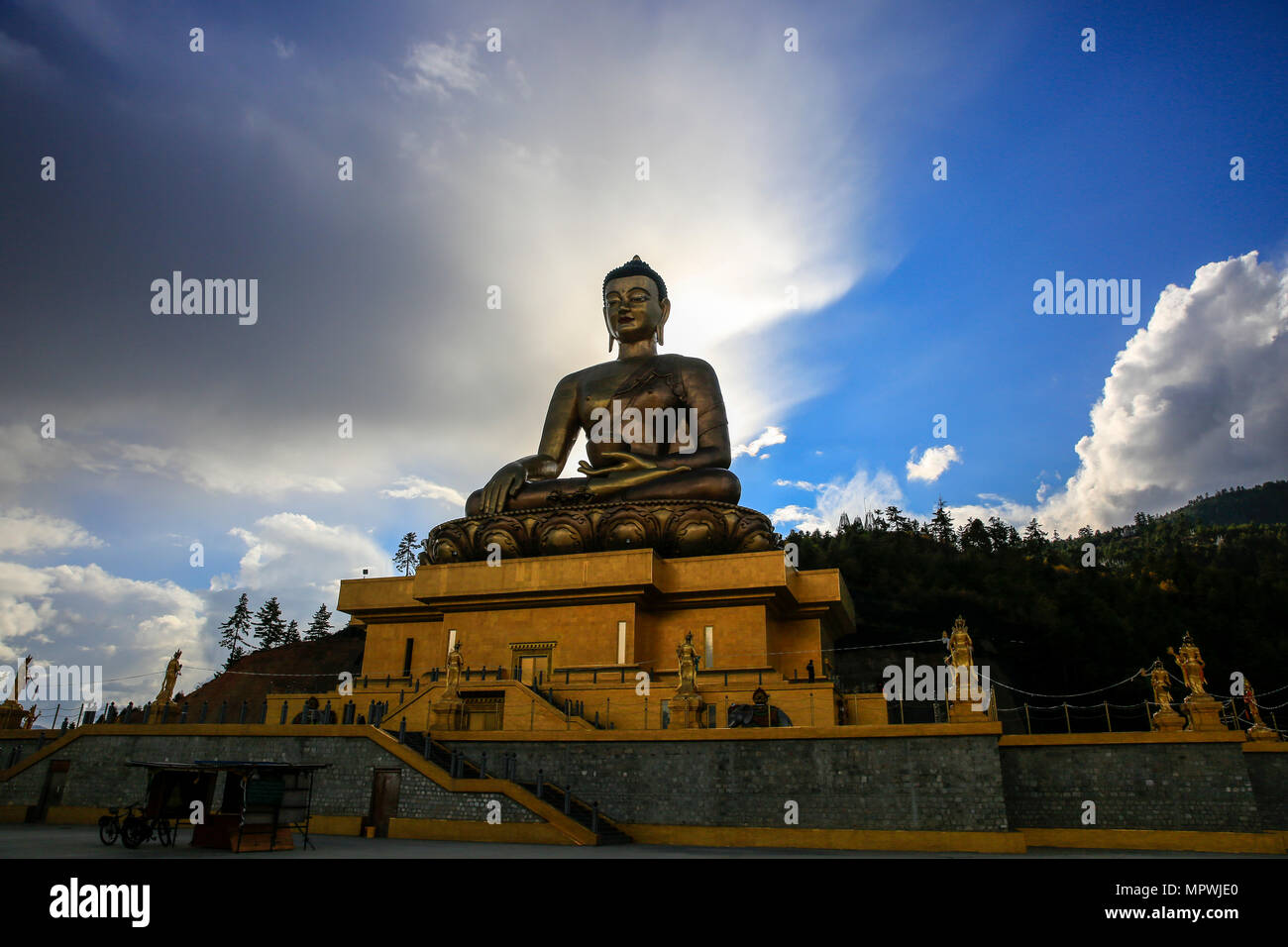 Buddha Dordenma, Great Buddha, at Thimphu, Bhutan Stock Photo - Alamy