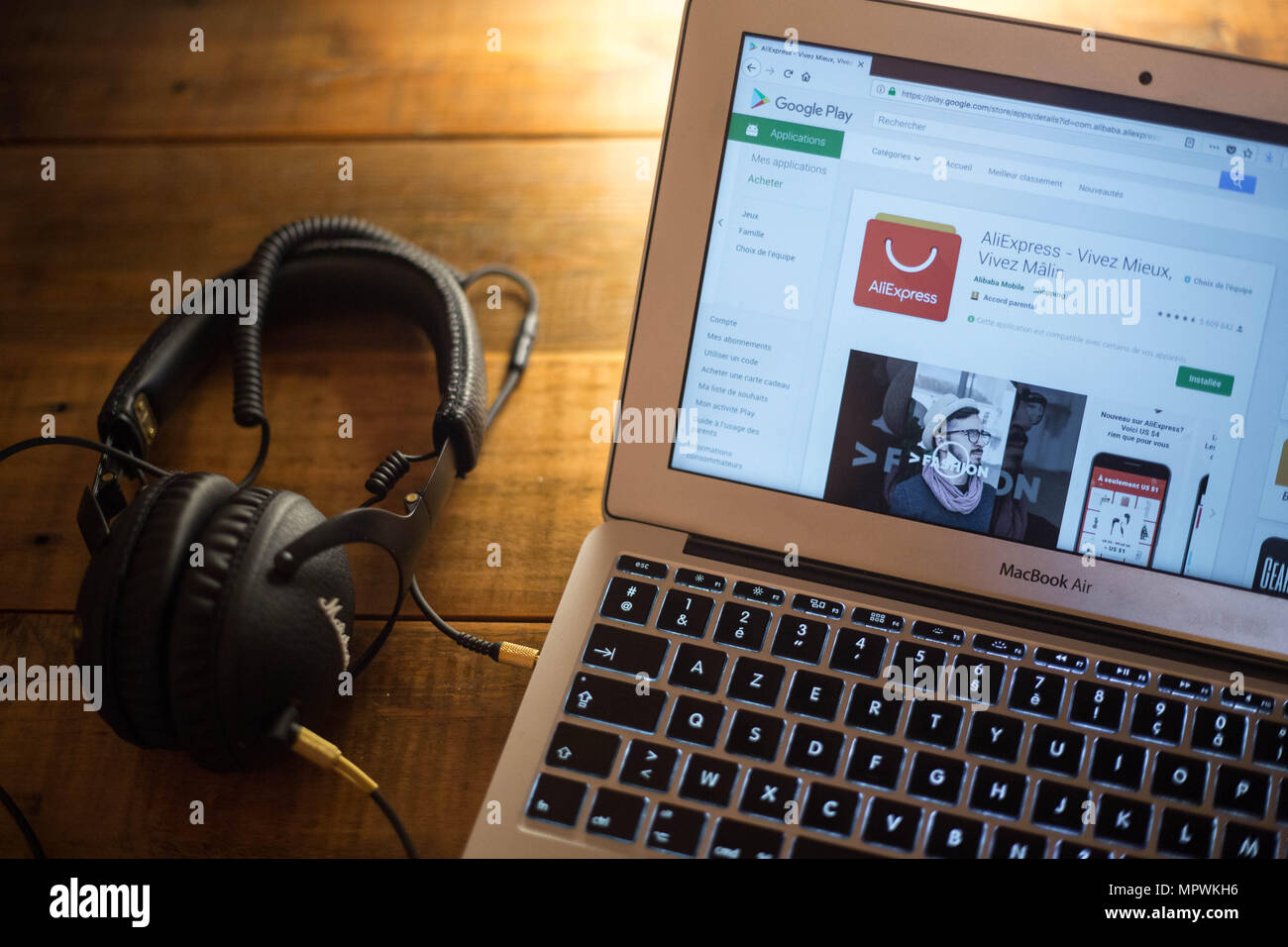 Aliexpress china hi-res stock photography and images - Alamy