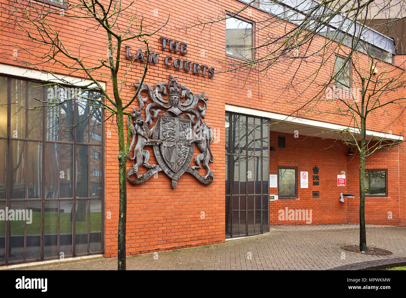 Swindon crown court hi-res stock photography and images - Alamy