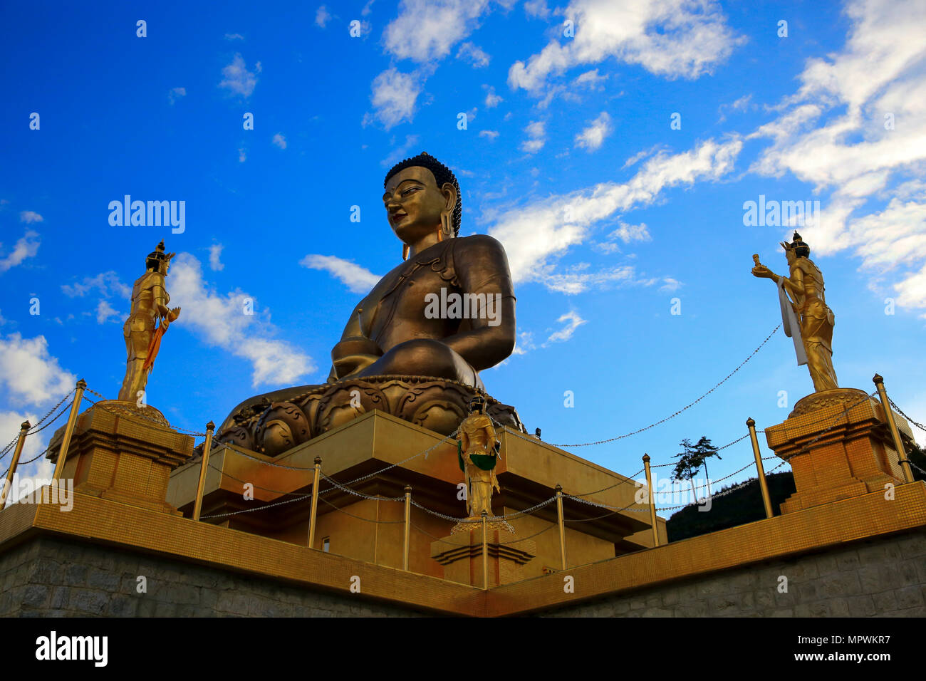 Bhutanese monarchy hi-res stock photography and images - Alamy