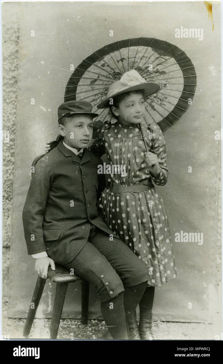 Maja and Albert Einstein, ca 1893 Stock Photo - Alamy
