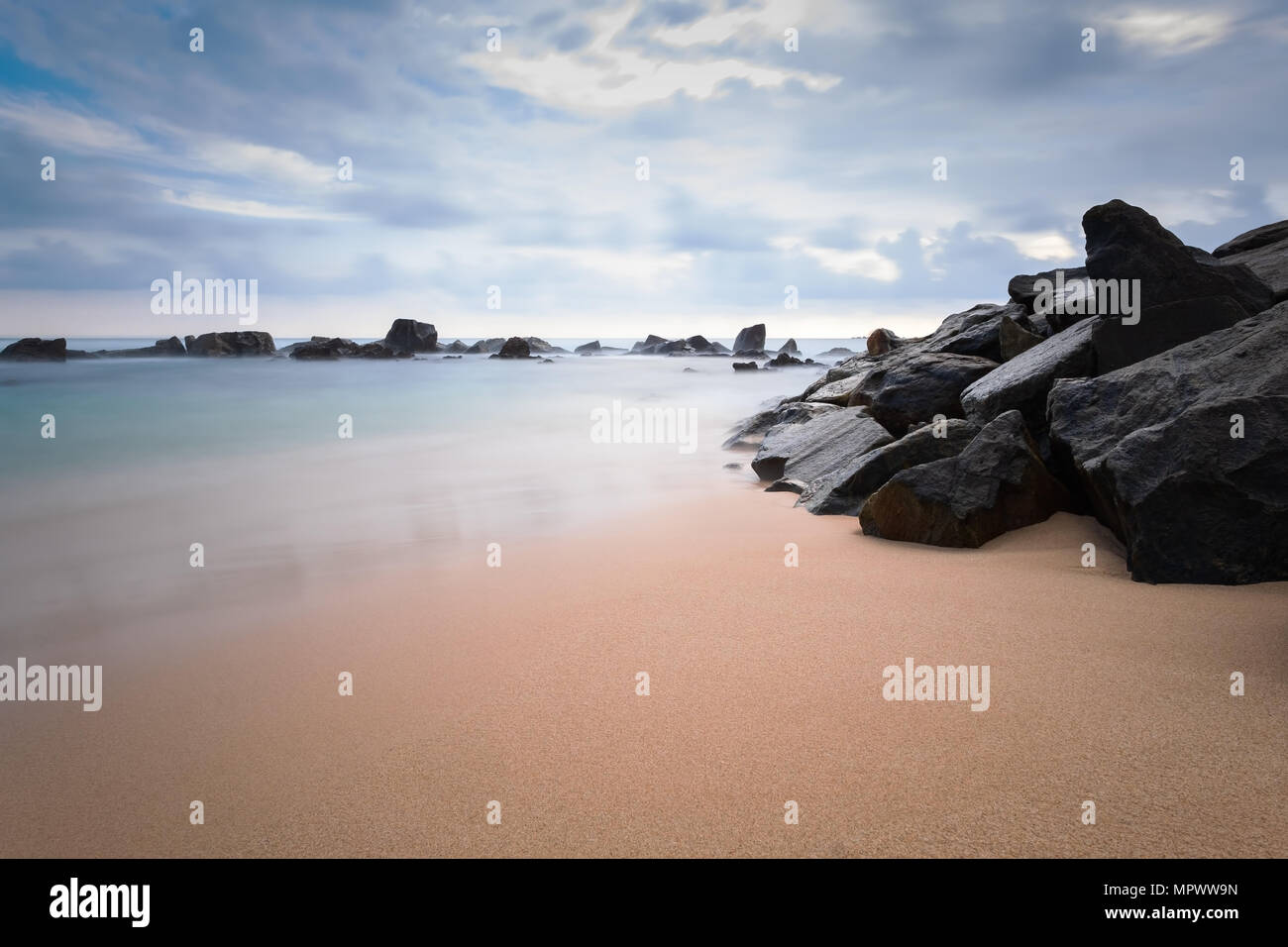 Seascape sand water sea hi-res stock photography and images - Alamy