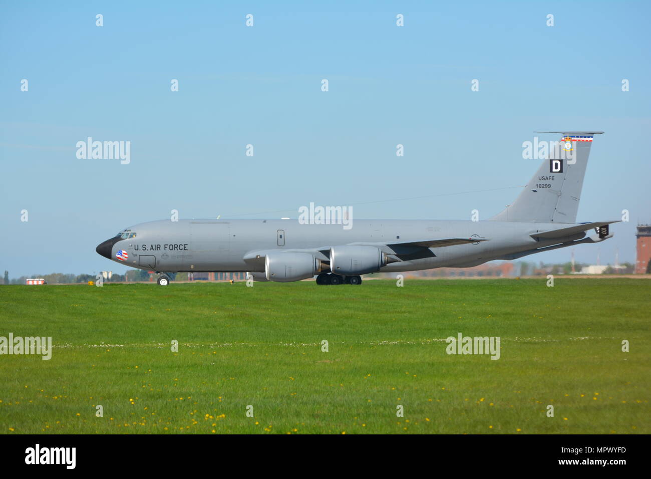 Kc 135 tanker hi-res stock photography and images - Alamy
