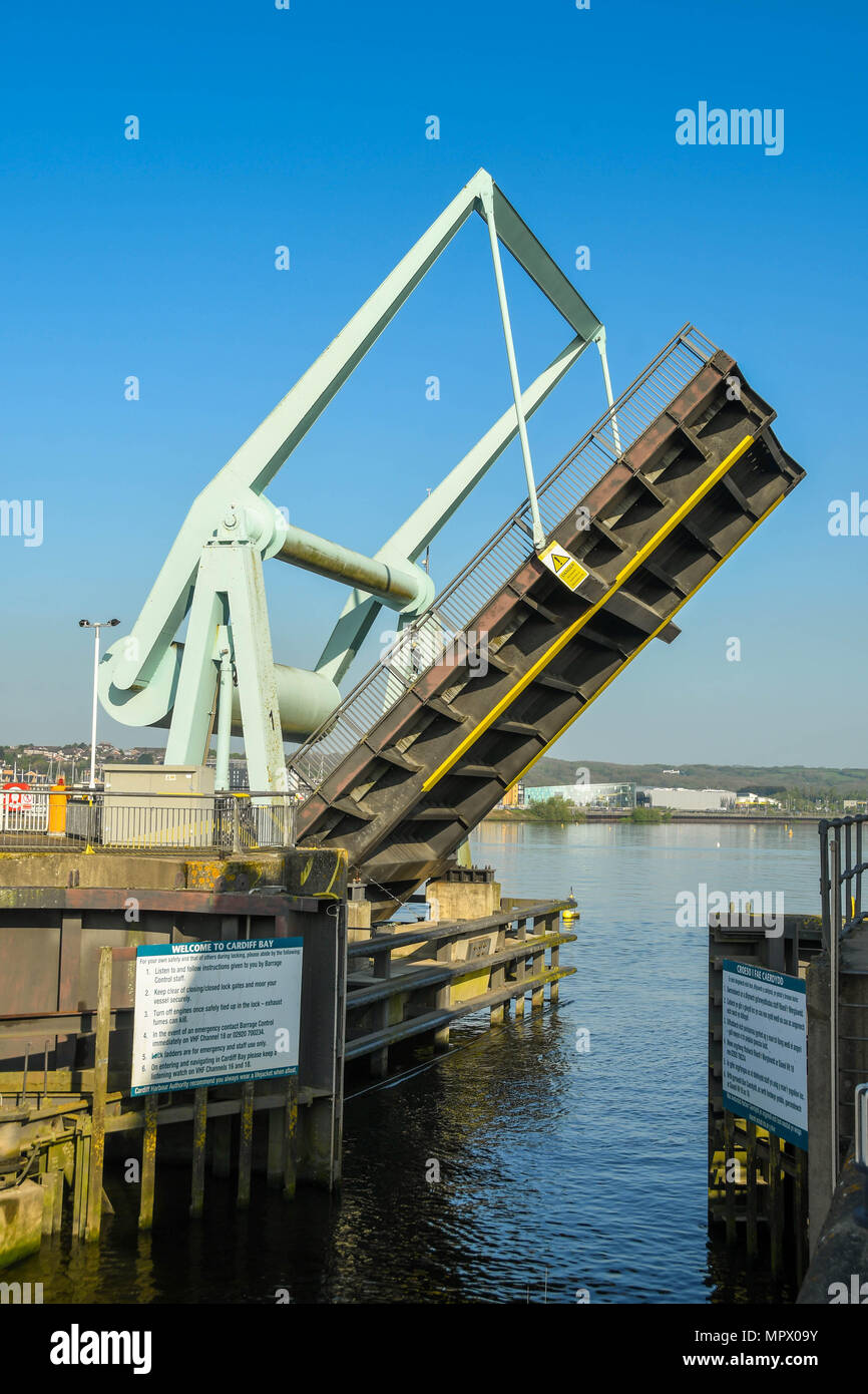 Lifted position hi-res stock photography and images - Alamy