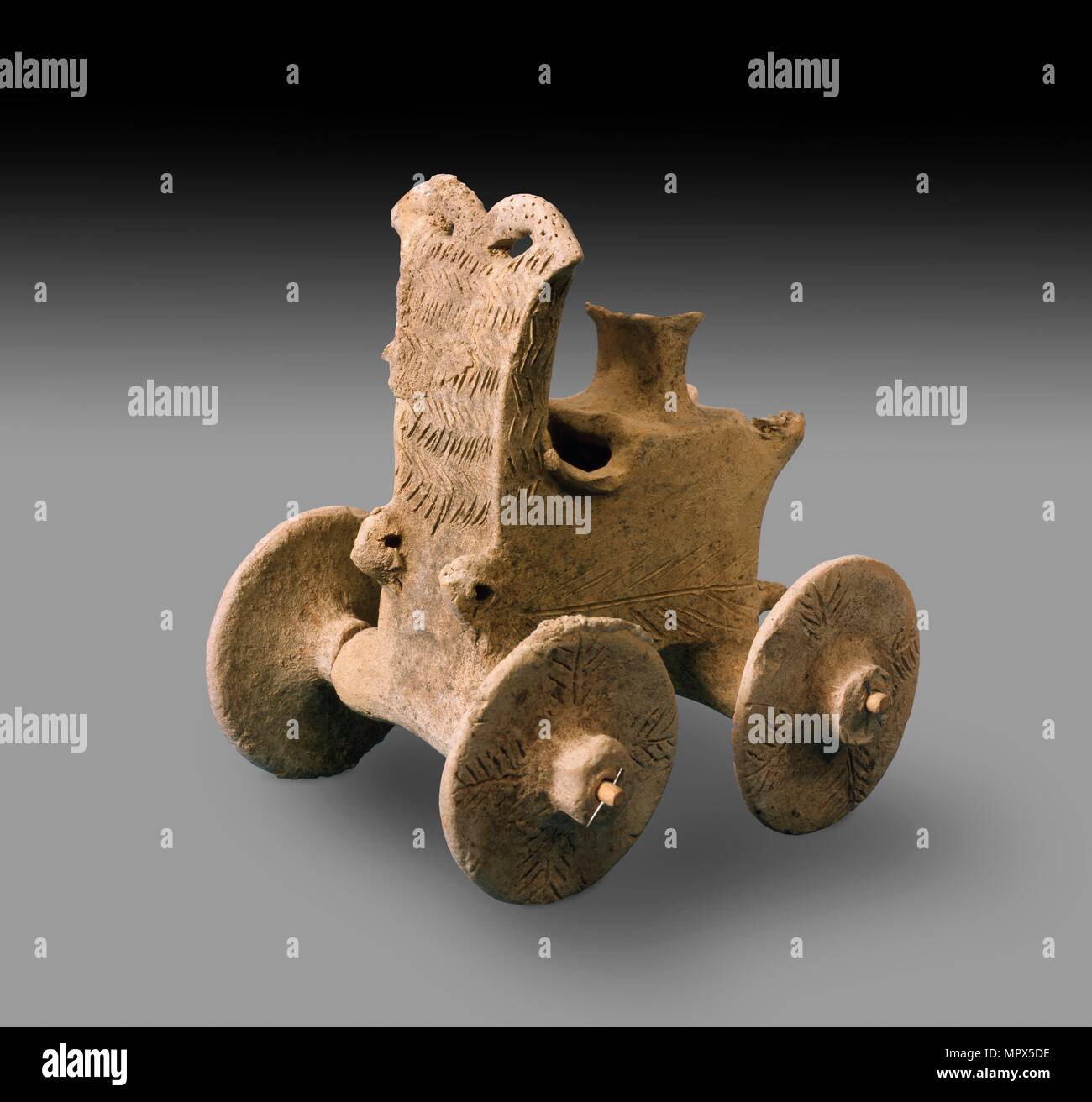 Chariot bronze model hi-res stock photography and images - Alamy