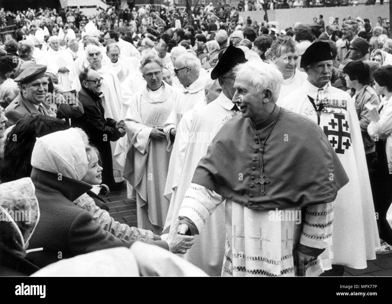 Cardinal basil hume hi-res stock photography and images - Alamy