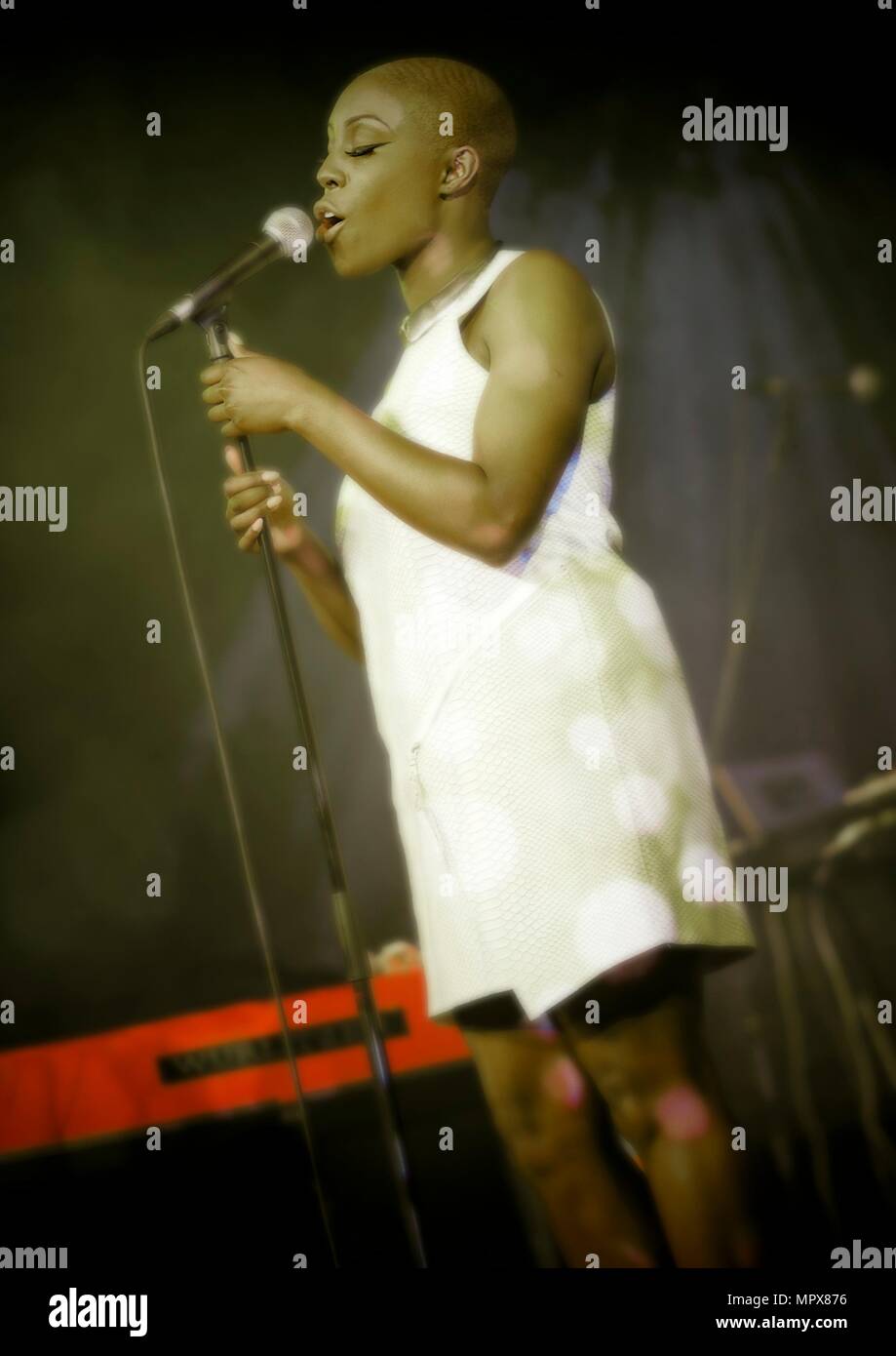 Laura mvula hi-res stock photography and images - Alamy