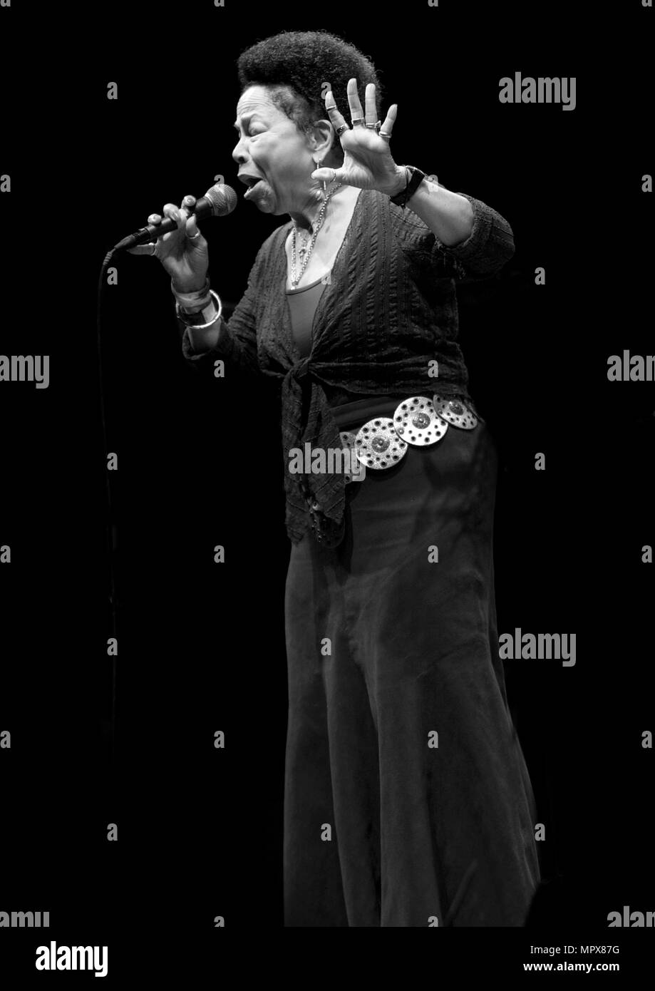 Lillian Boutte, 2013. Artist: Alan John Ainsworth Stock Photo - Alamy