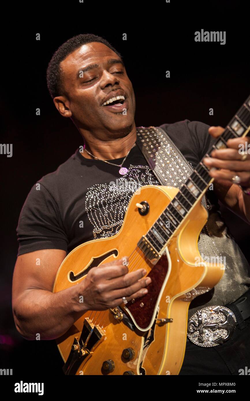 Alan norman hi-res stock photography and images - Alamy