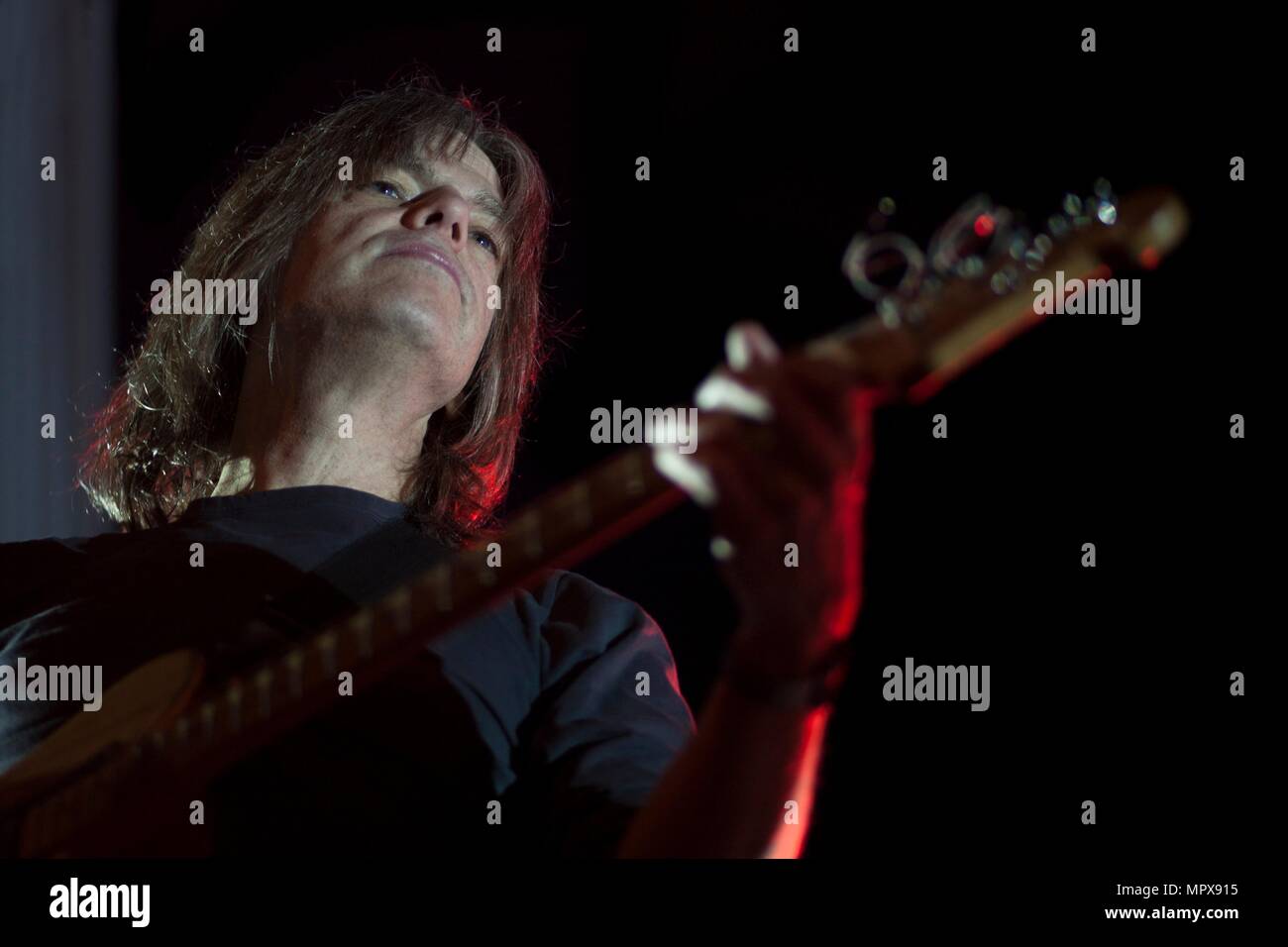 Alan stern hi-res stock photography and images - Alamy