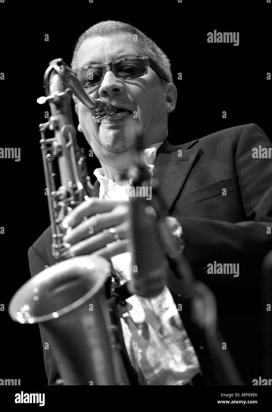 Andy Sheppard High Resolution Stock Photography and Images - Alamy