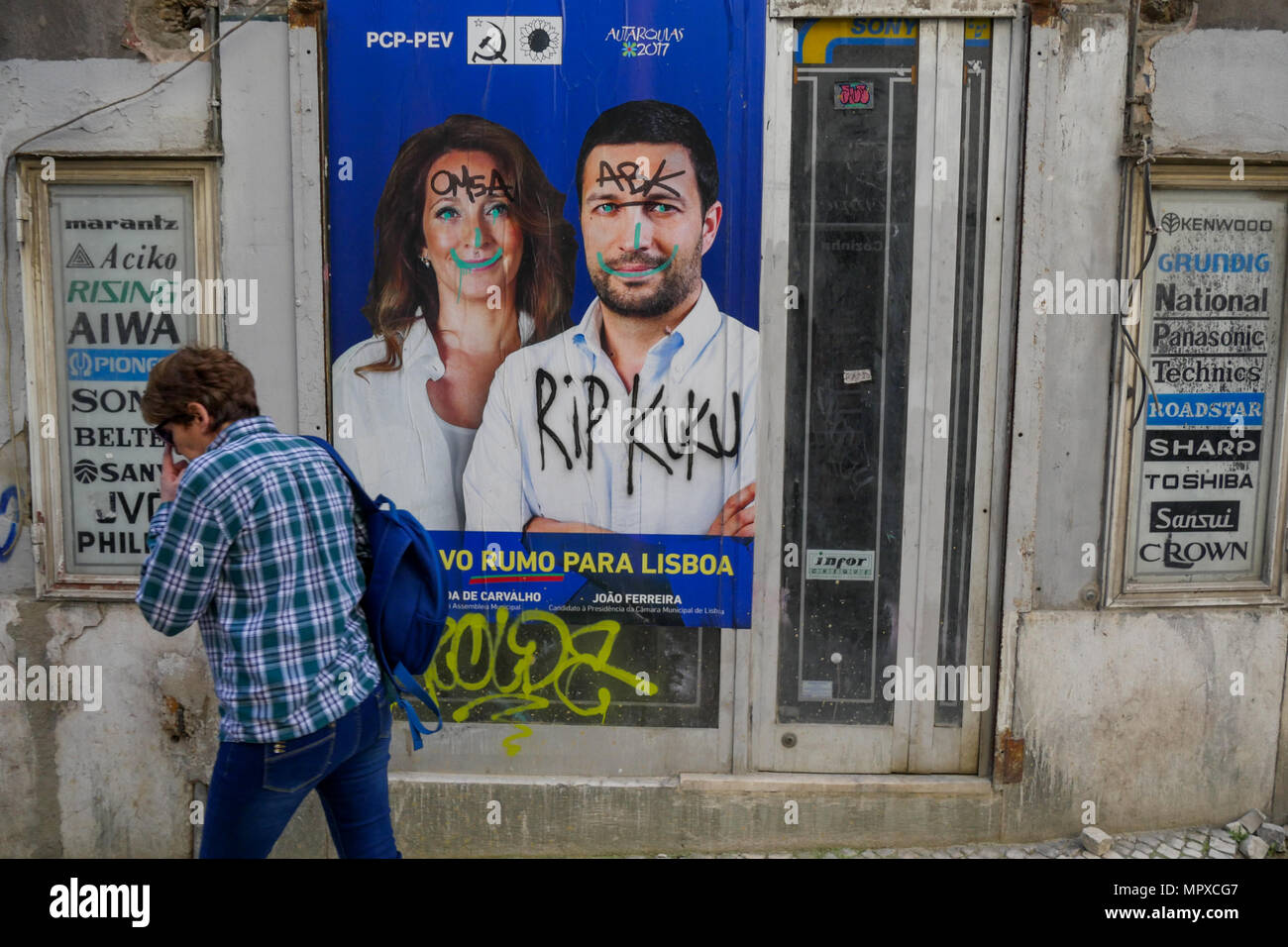 Portuguese left wing Political poster, Lisbon, Portugal Stock Photo - Alamy