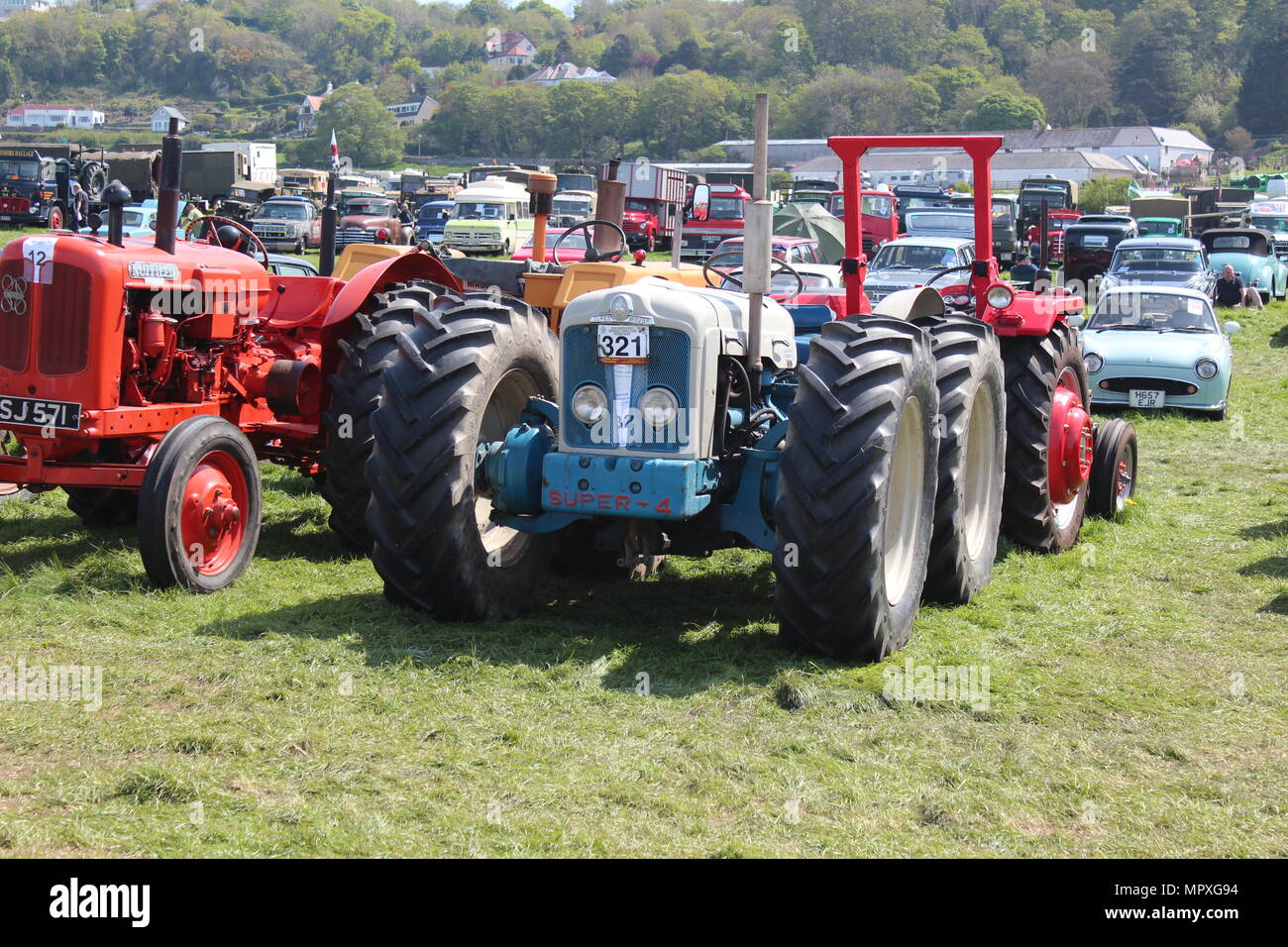 Classic Tractor Show High Resolution Stock Photography and Images - Alamy