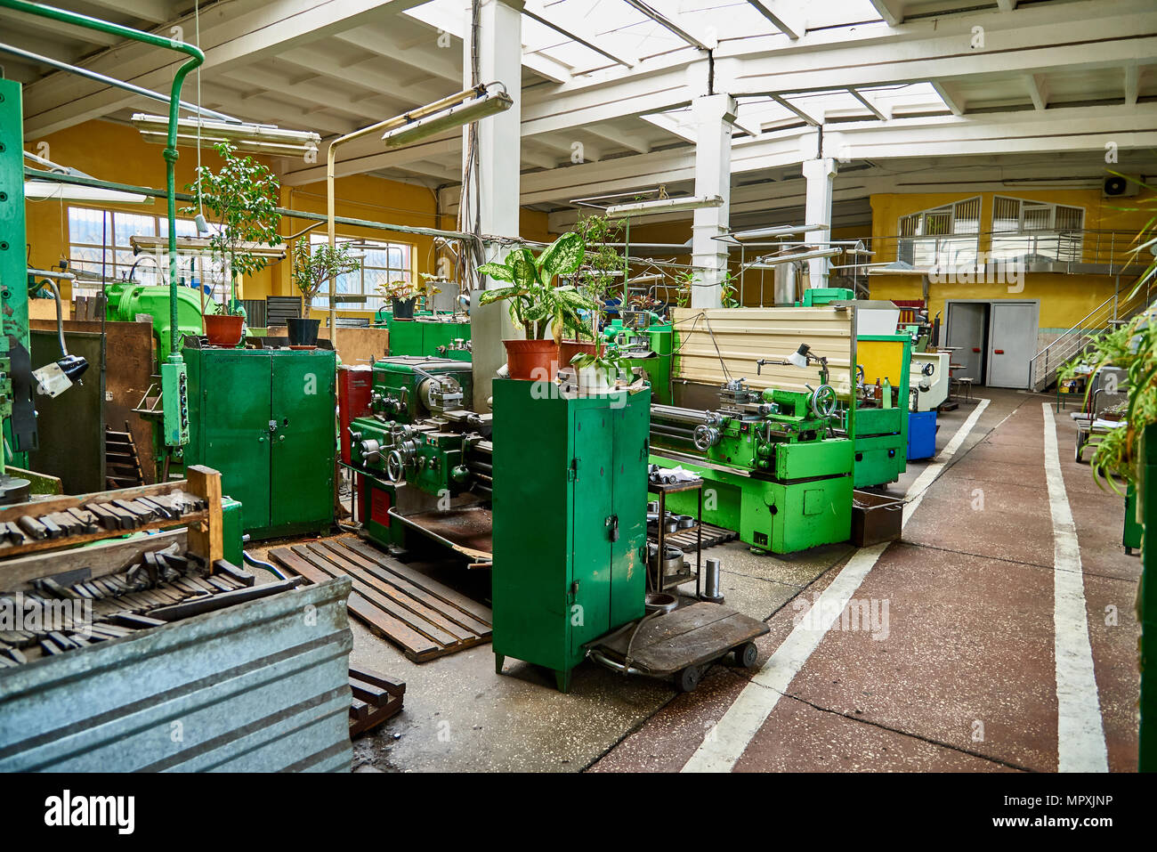 Machining environment hi-res stock photography and images - Alamy