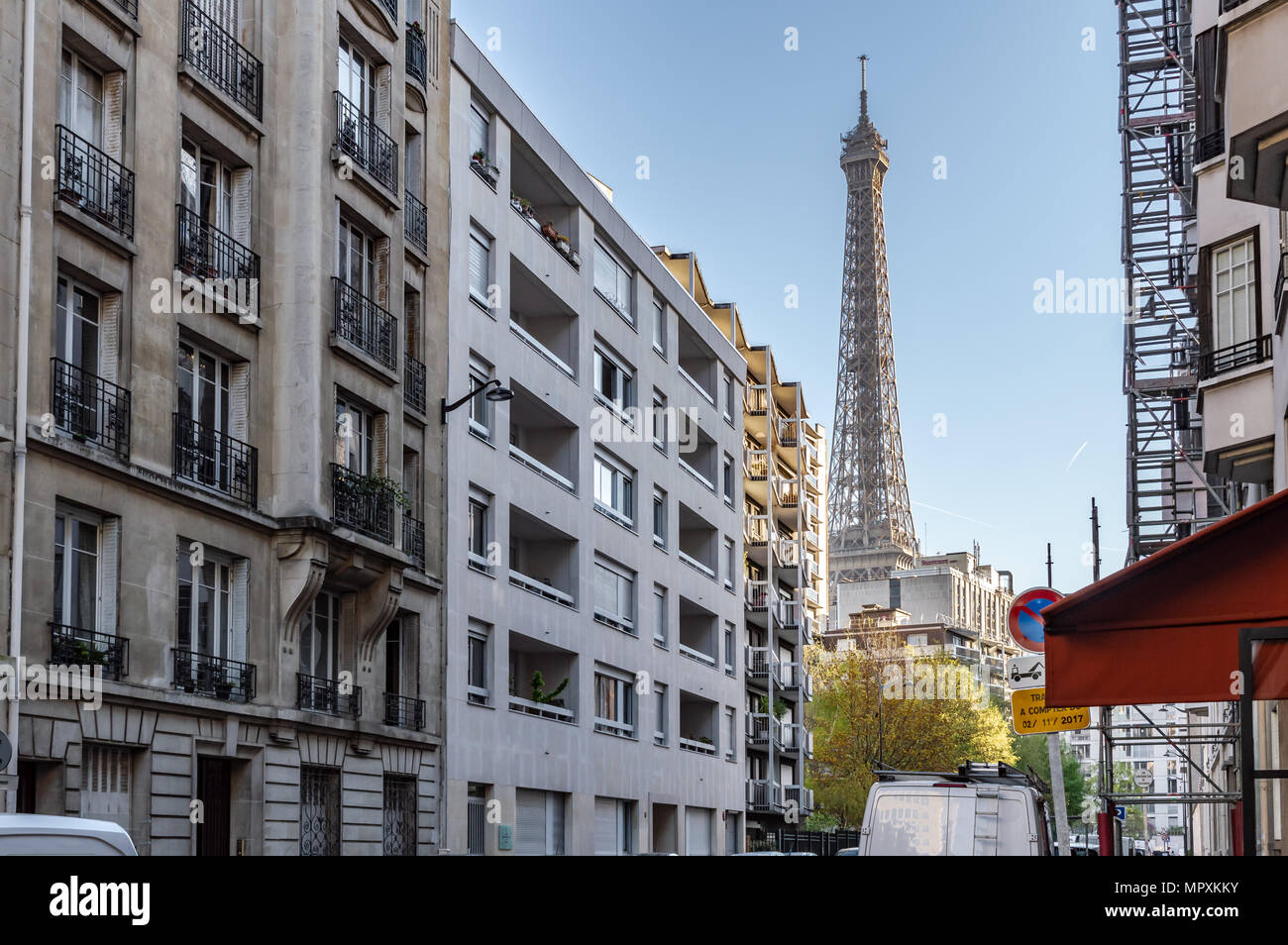 Eiffel tower seen neighborhood hi-res stock photography and images - Alamy
