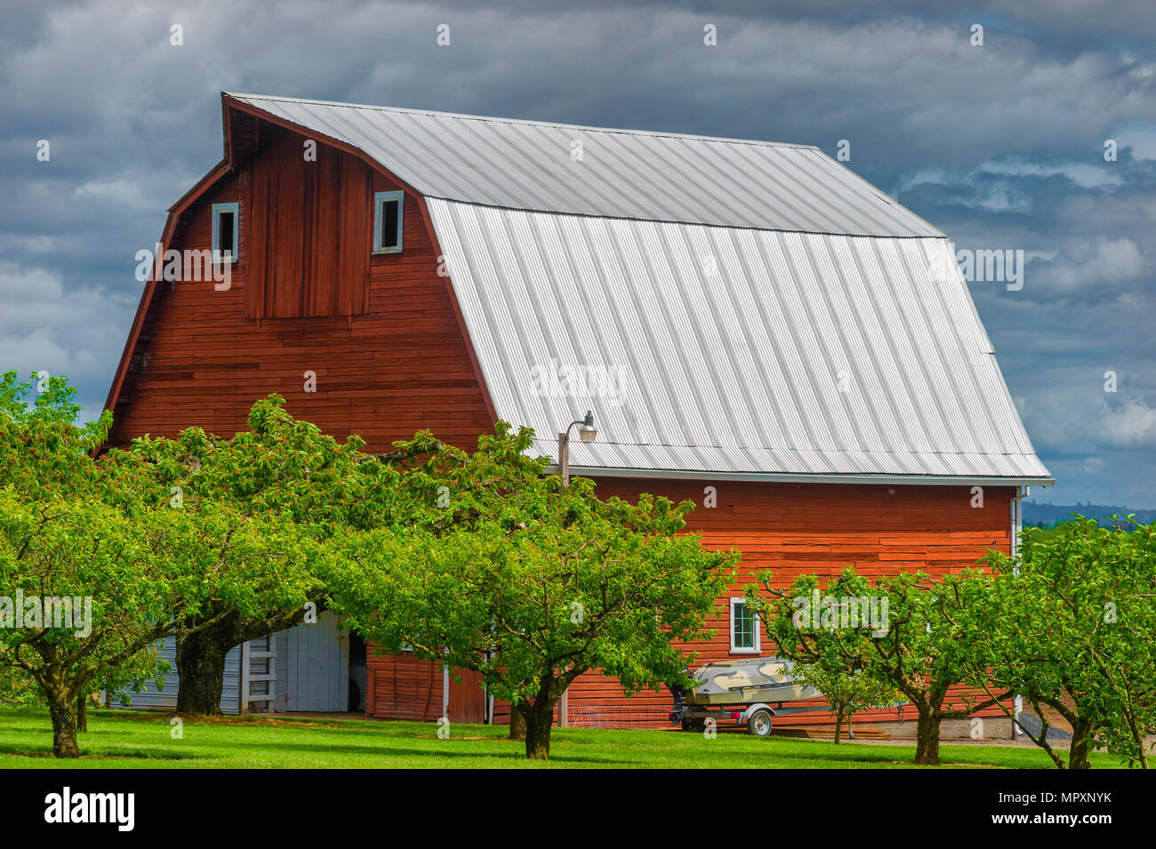 Red Barn Storm Clouds High Resolution Stock Photography and Images - Alamy
