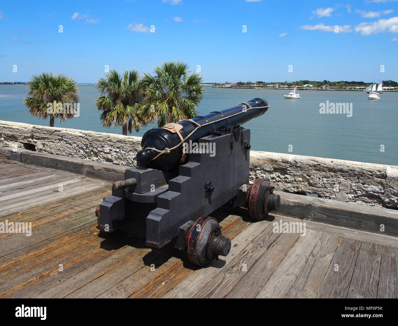 Castillo de medici hi-res stock photography and images - Alamy