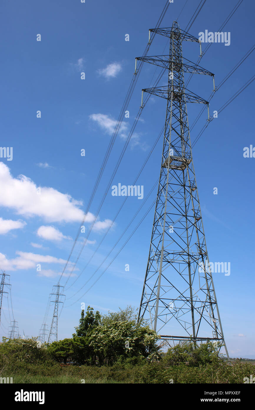 National Grid Pylons High Resolution Stock Photography and Images - Alamy