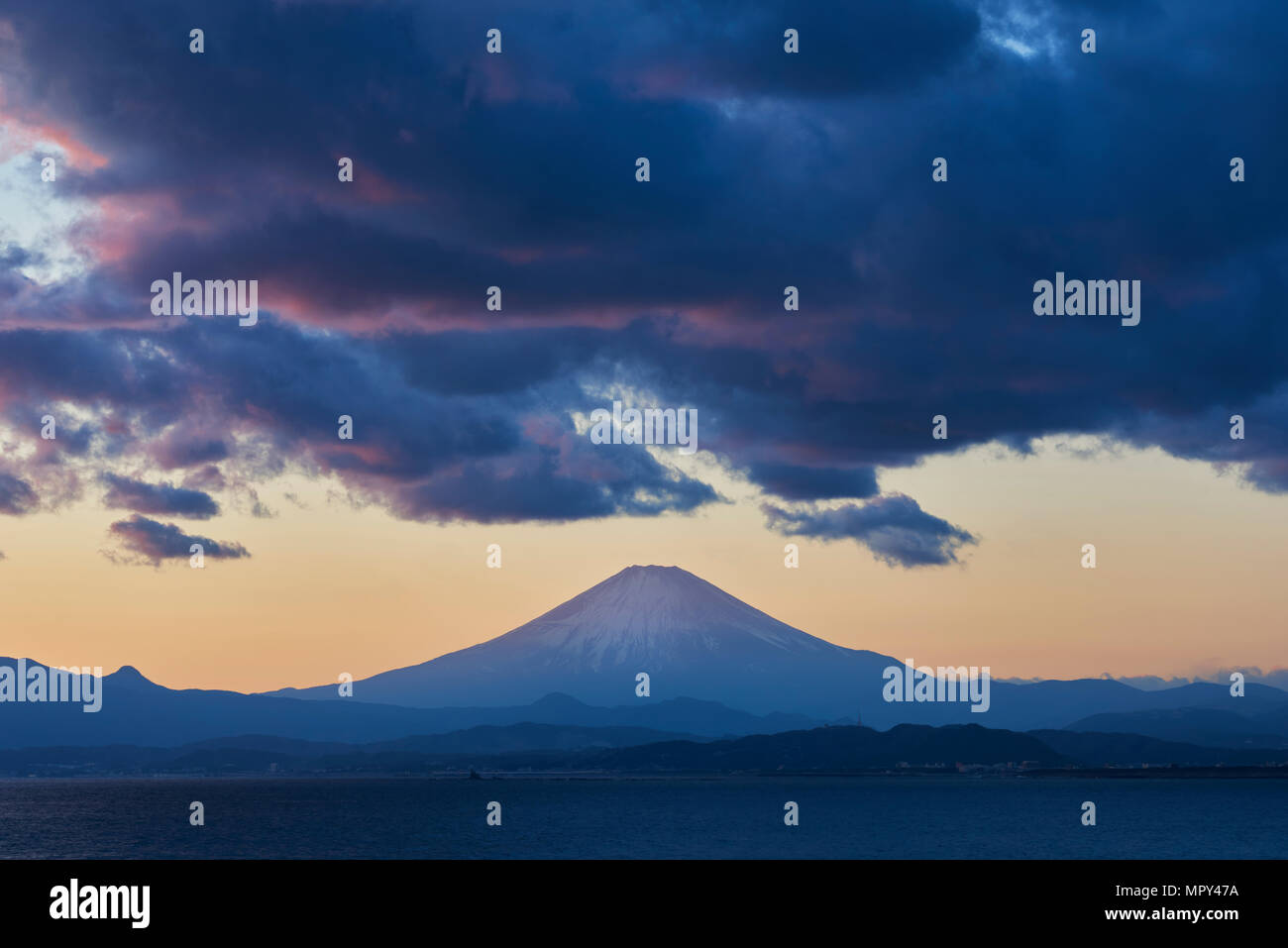 Honshu island hi-res stock photography and images - Alamy